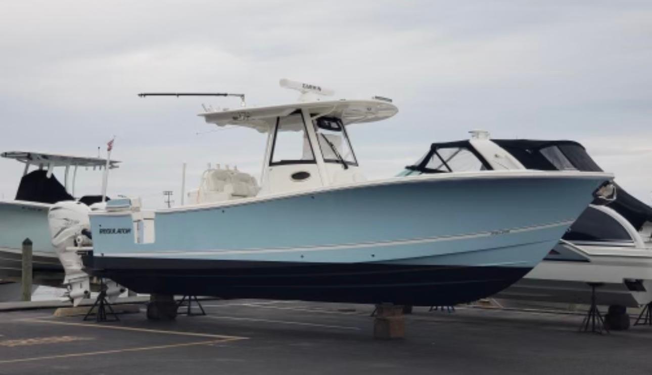 2022 Regulator 31 Center Console Centre Console for sale - YachtWorld