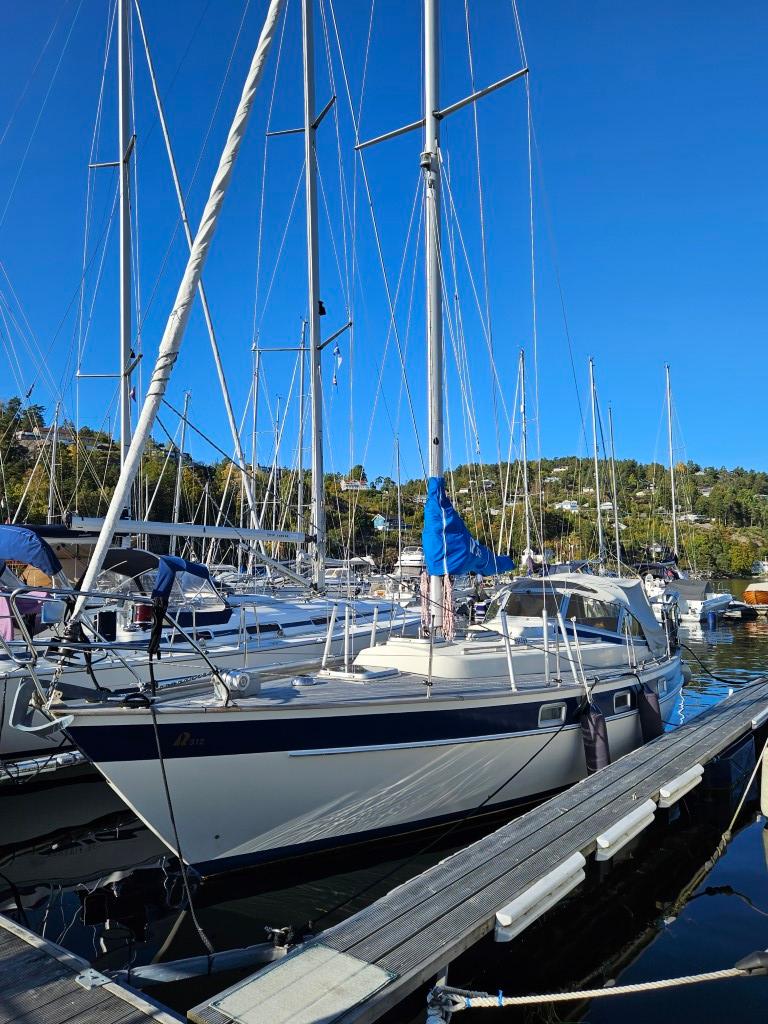 Used Hallberg-Rassy Hallberg Rassy 312 - iNautia