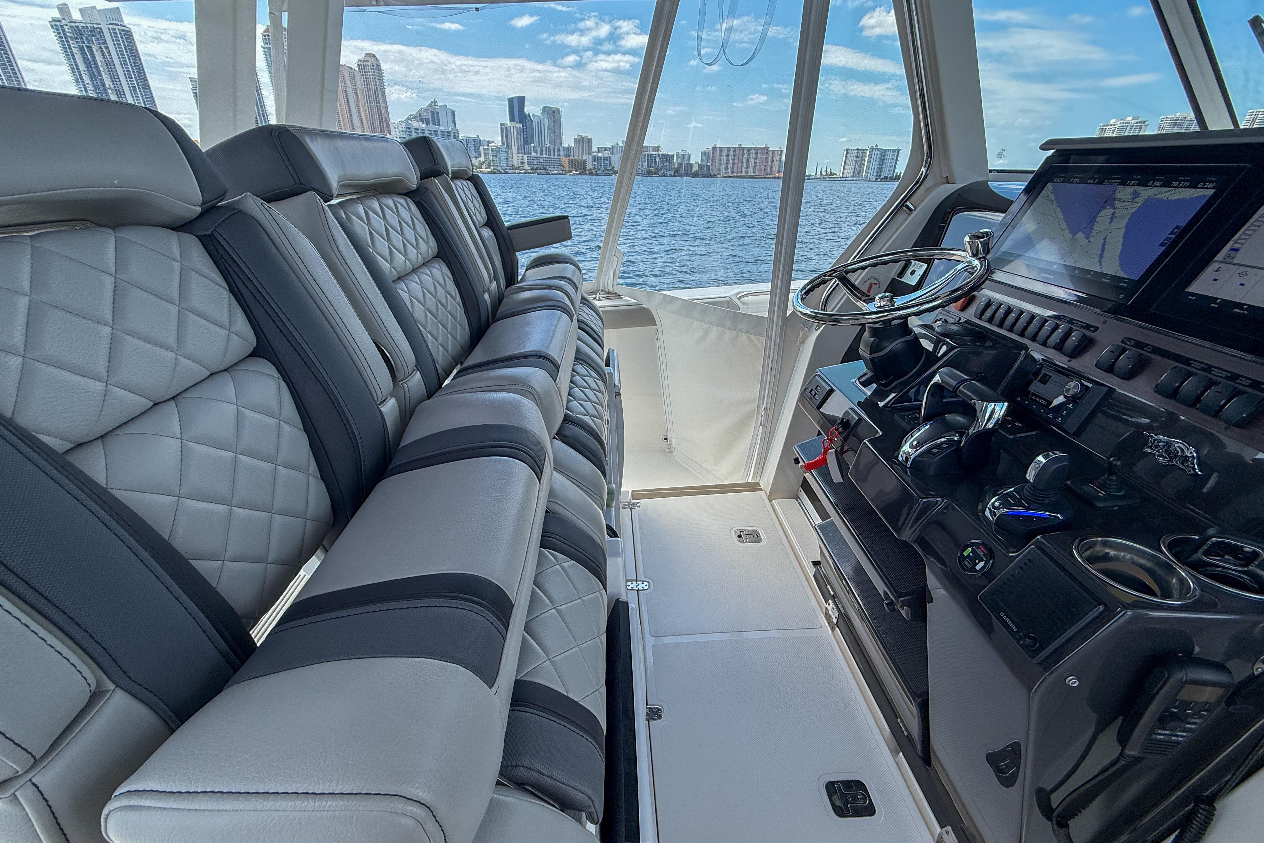 2022 Pursuit S 358 Sport Center Console for sale - YachtWorld