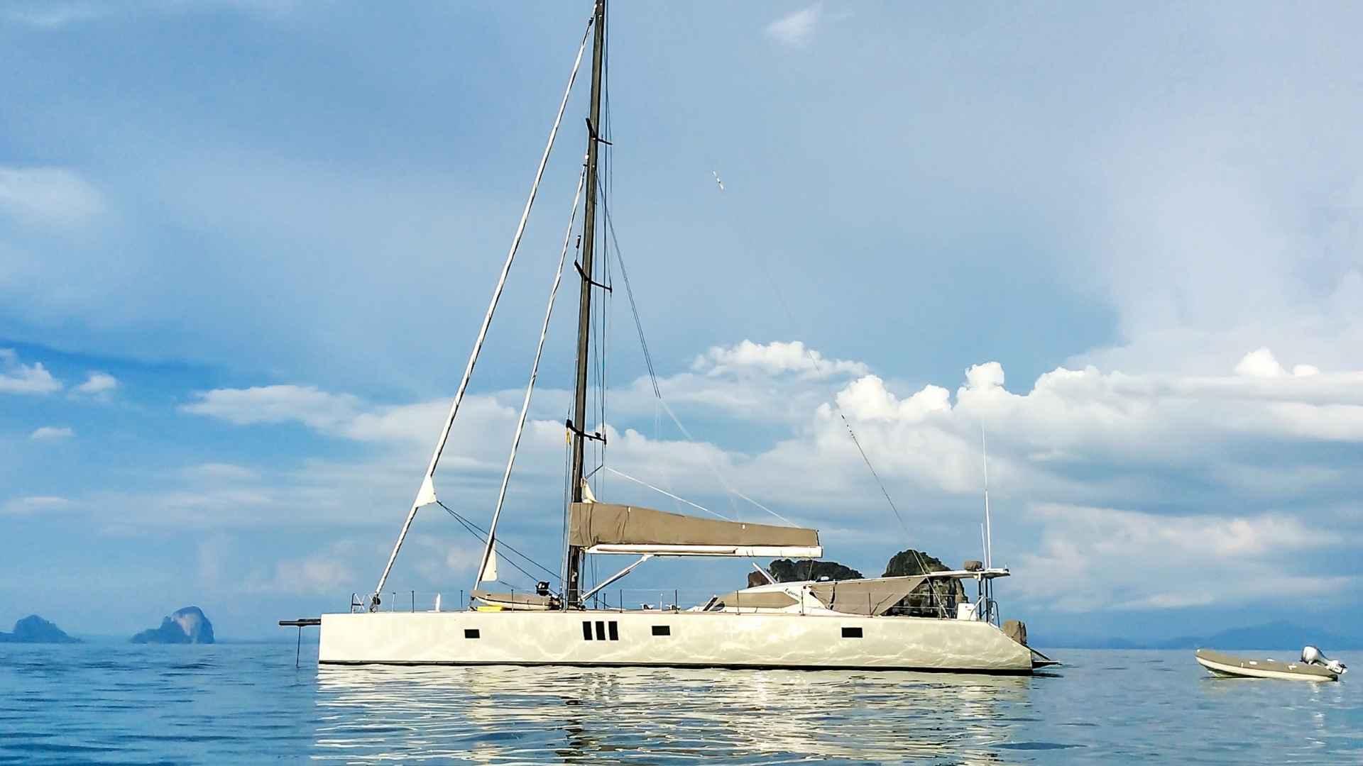 Used 2013 Custom Cook Brothers 80 Fast Cruiser | Youboat