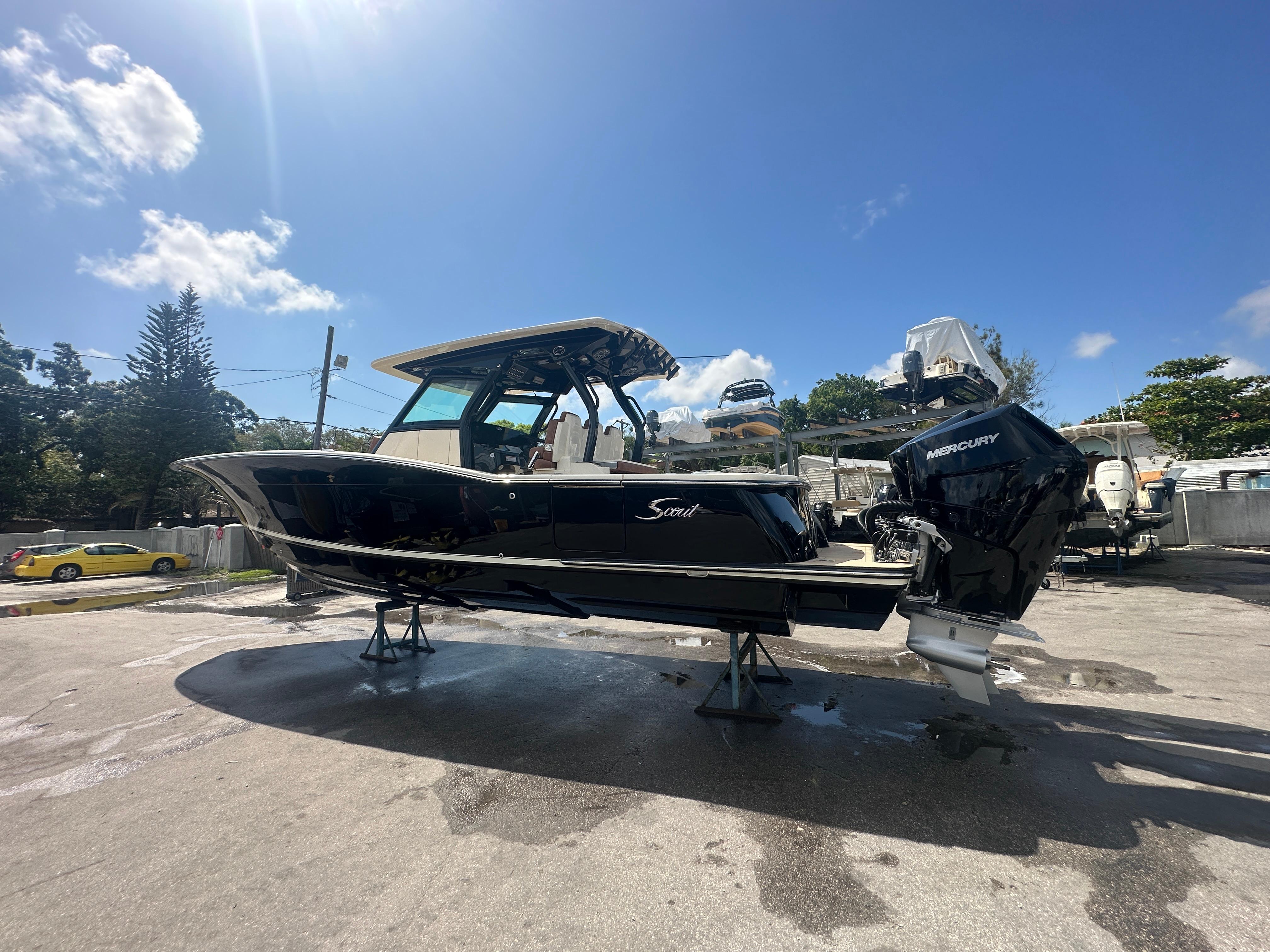 2023 Scout 355 LXF Center Console for sale - YachtWorld