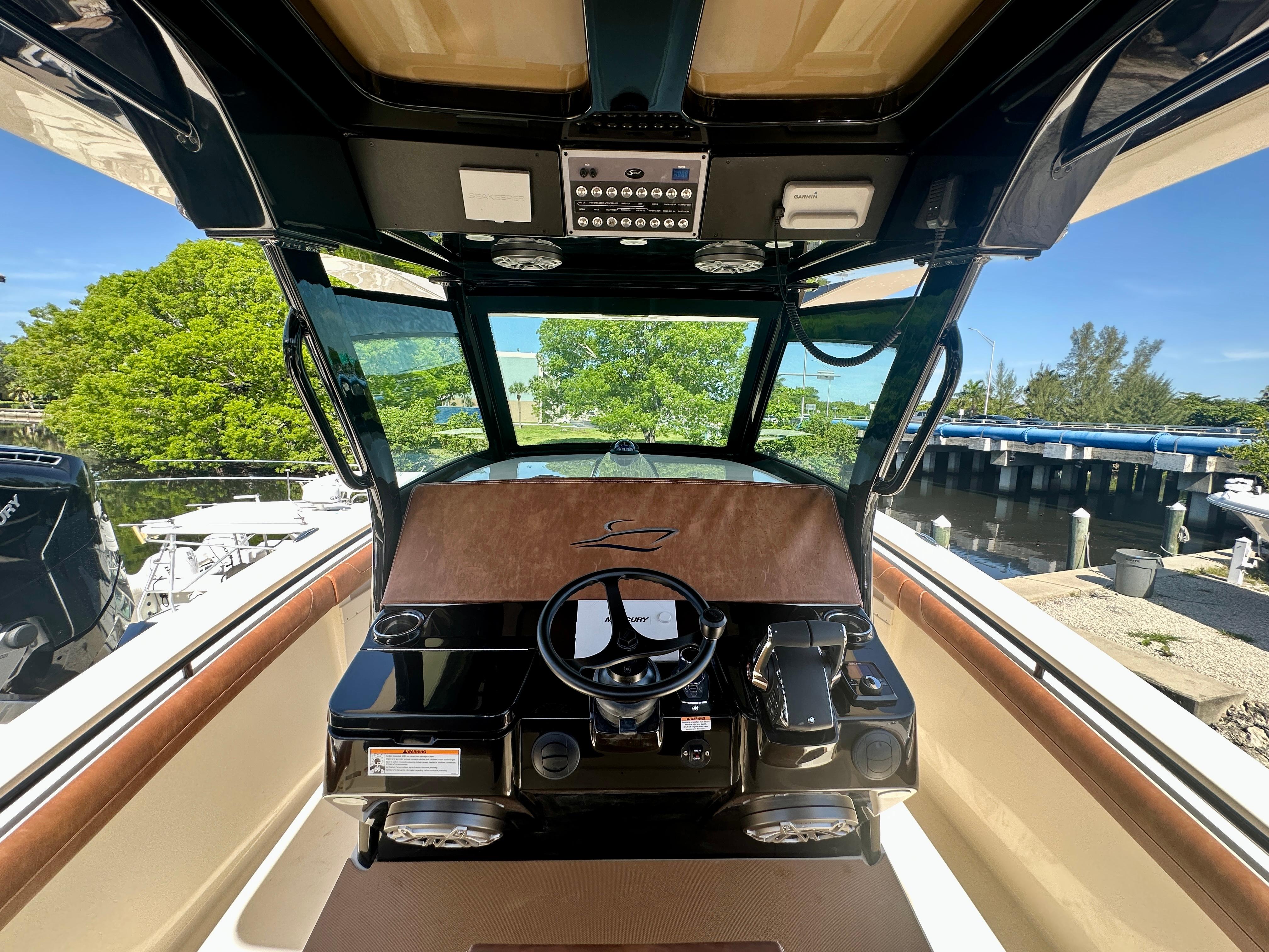 2023 Scout 355 LXF Center Console for sale - YachtWorld