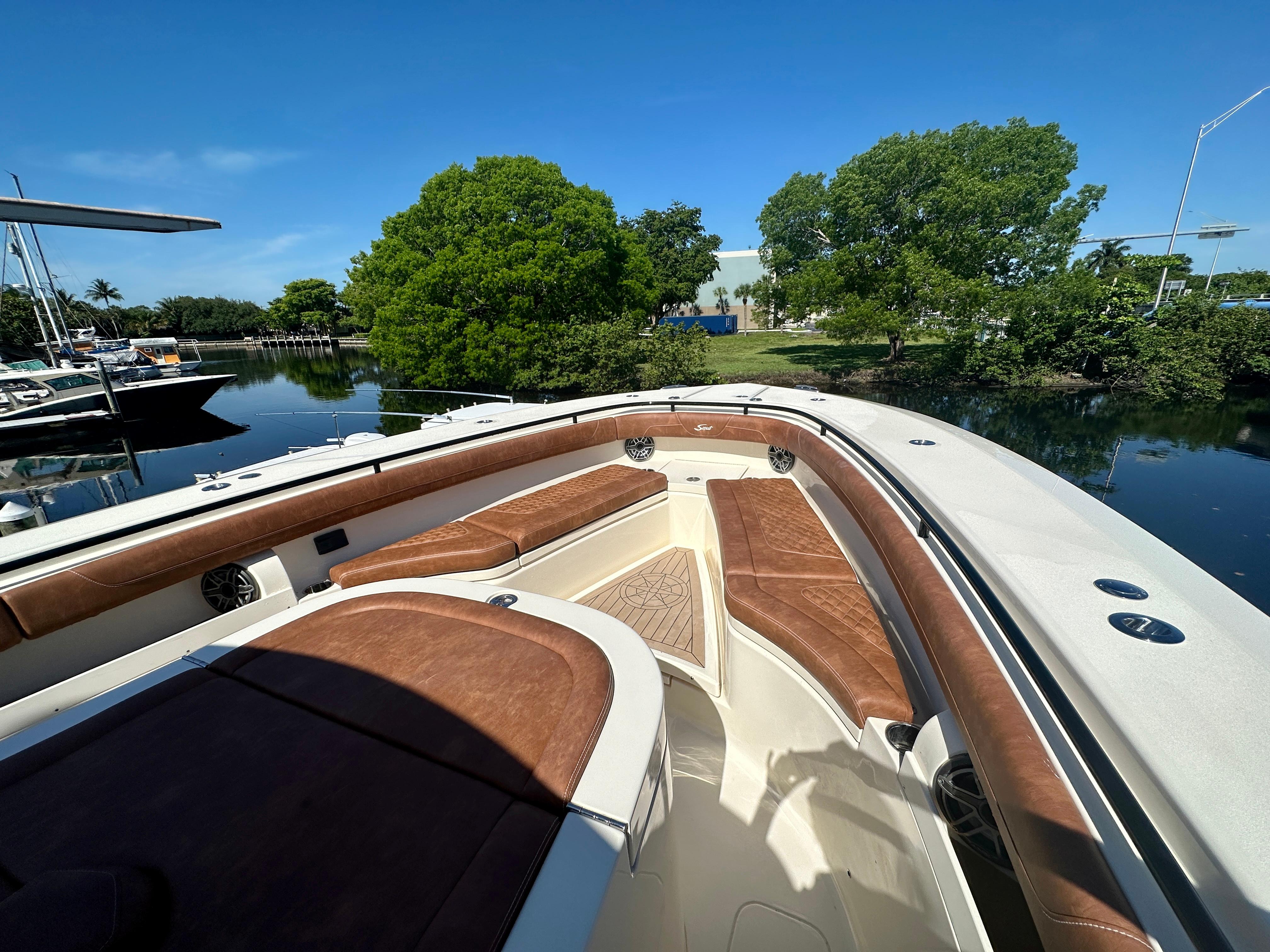 2023 Scout 355 LXF Center Console for sale - YachtWorld