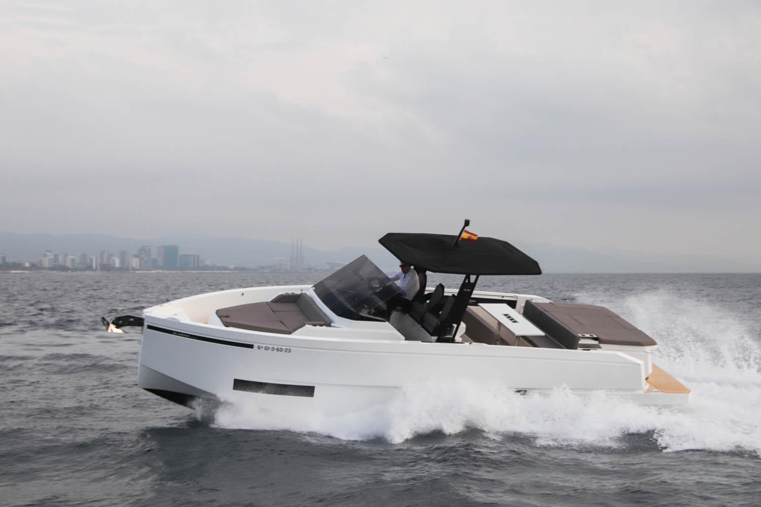 New 2024 De Antonio Yachts D32 - Napoli | TopBoats