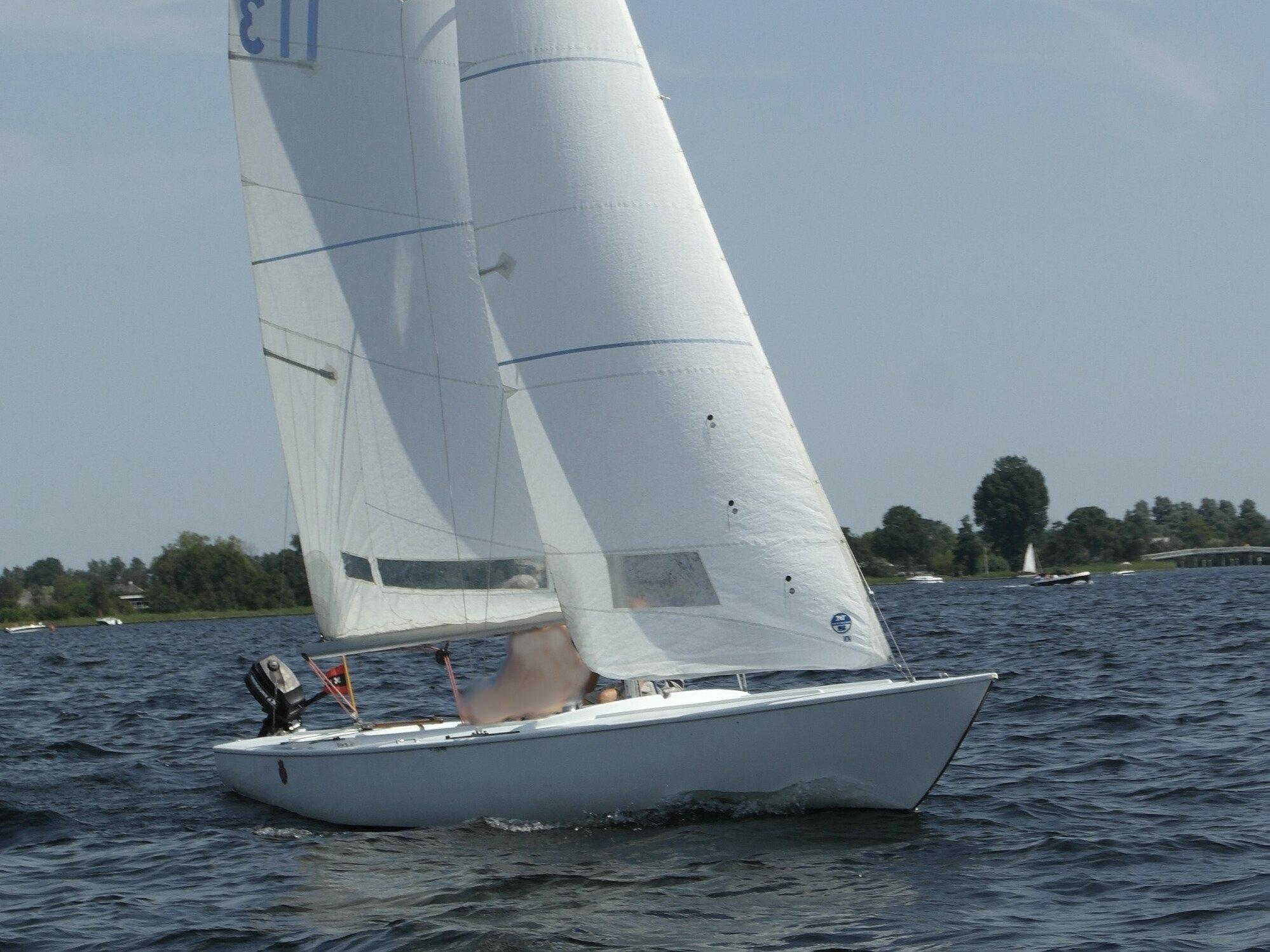 Soling 825 | 1976 | 8m | Boatshop24
