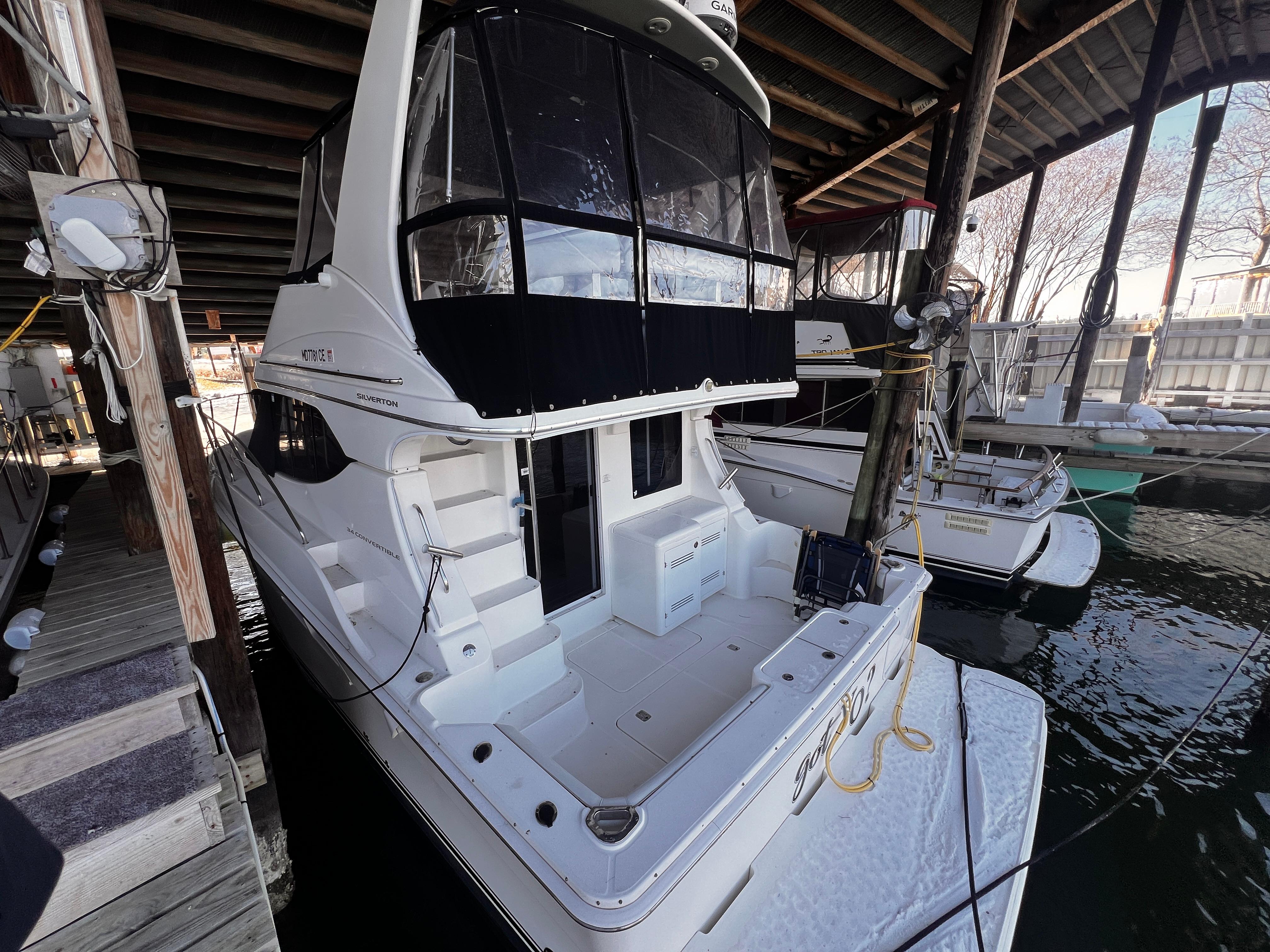 2006 Silverton 34 Convertible Motor Yachts for sale - YachtWorld