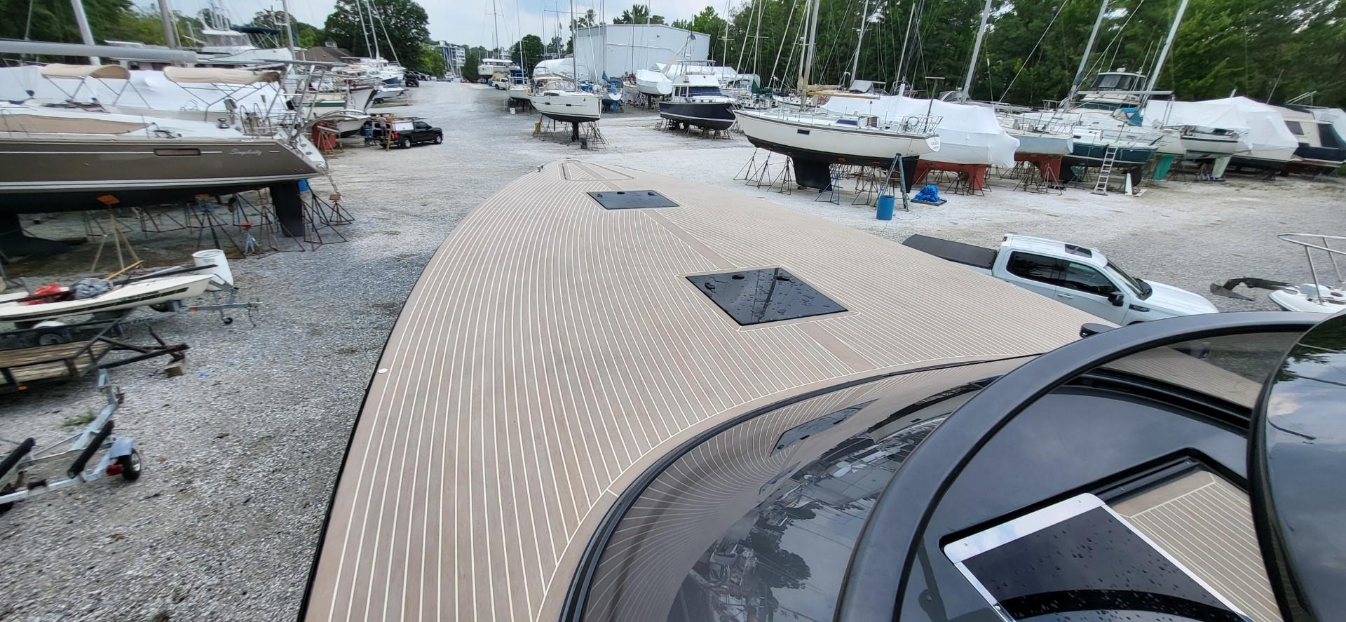 2023 VanDutch 56 Express Cruiser for sale - YachtWorld