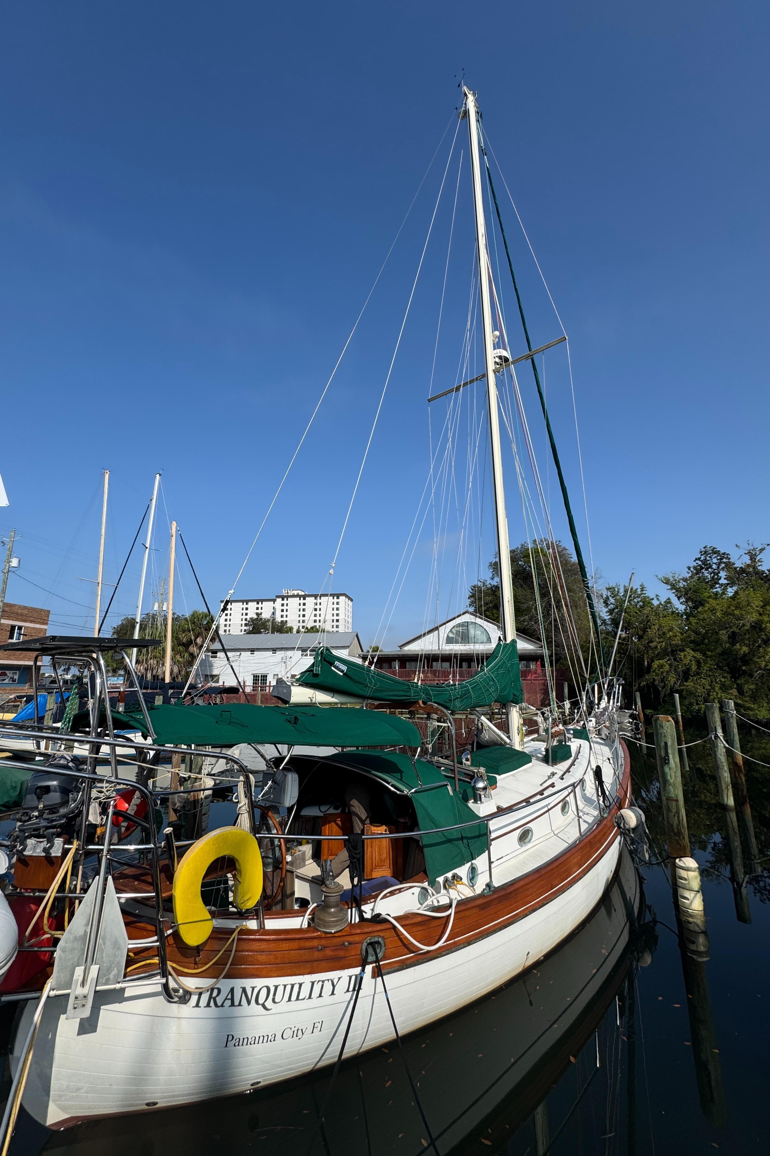 1989 Hans Christian 43T Cutter for sale - YachtWorld