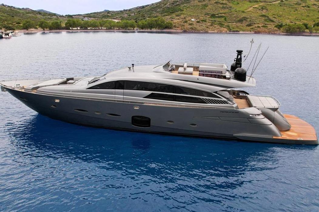 2012 Autres bateaux Pershing à vendre - YachtWorld