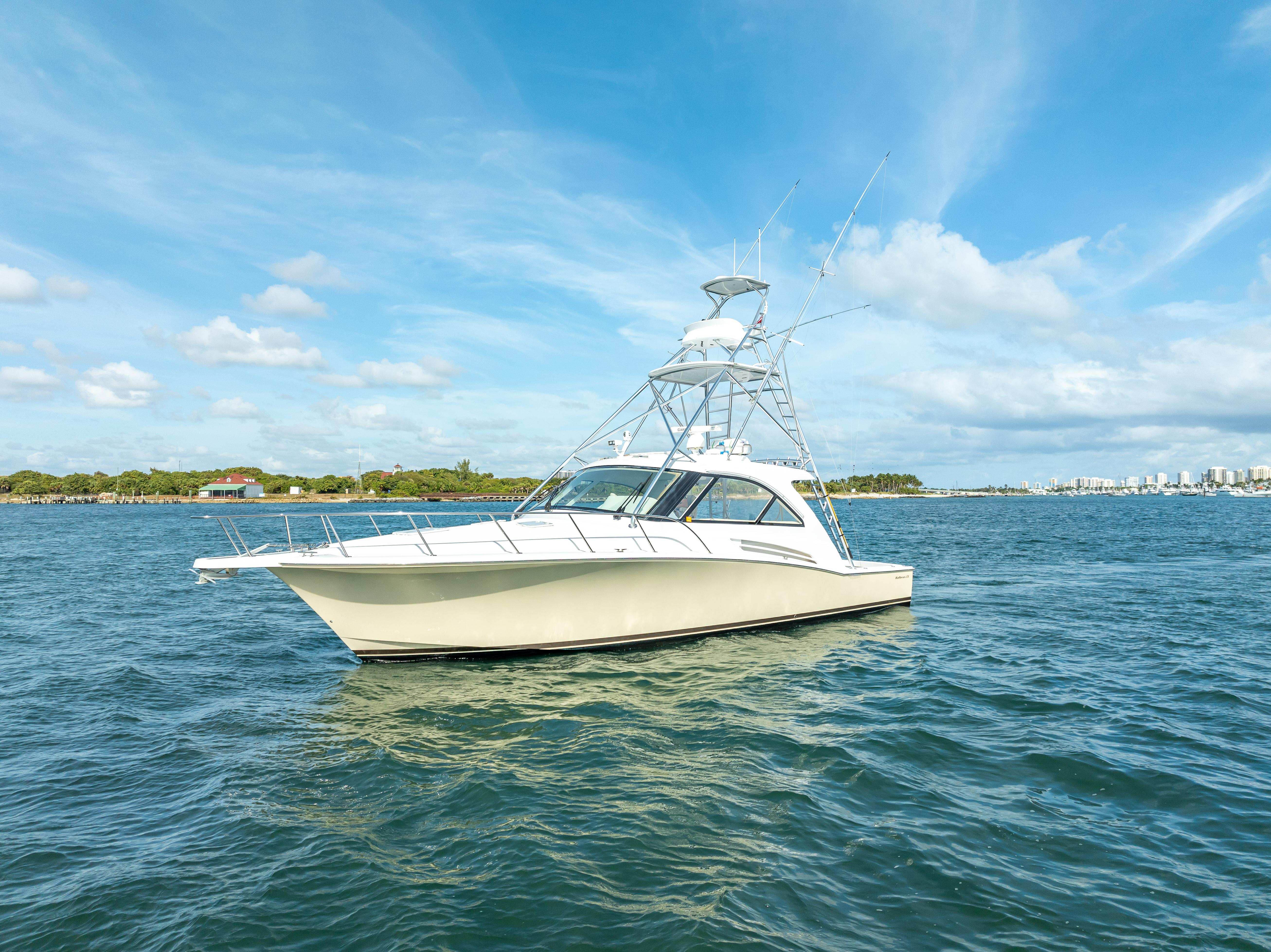 Hatteras boats for sale | YachtWorld