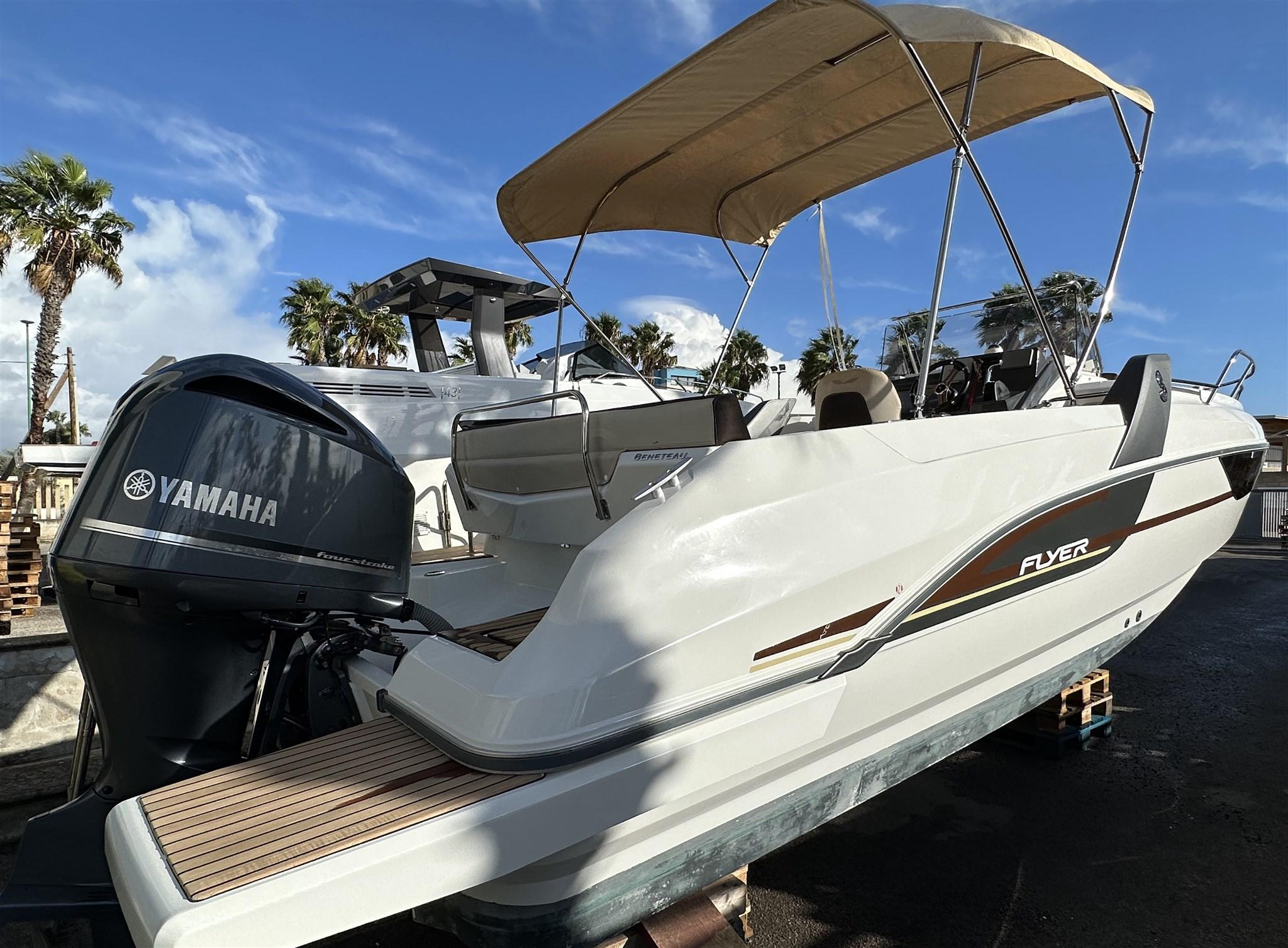 Beneteau Flyer 7.7 Sundeck 7m 2017, Motorcruisers - Lecce | Boot24