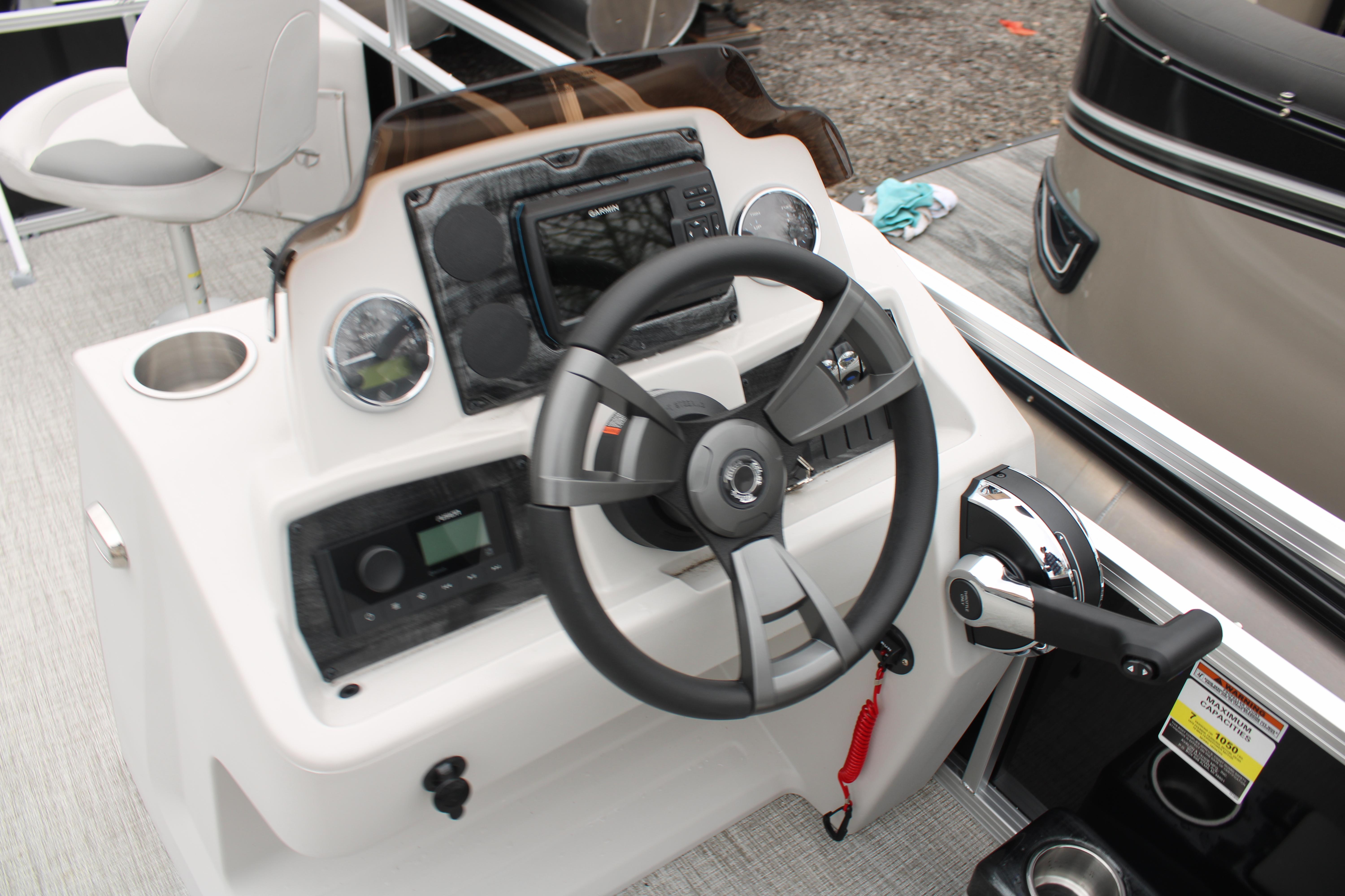 2024 Tahoe Pontoon Sport Bow Fish Pontonboten te koop- YachtWorld