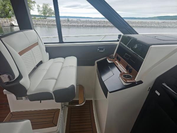 2021 Tiara Sport 43 LE Express Cruiser for sale - YachtWorld