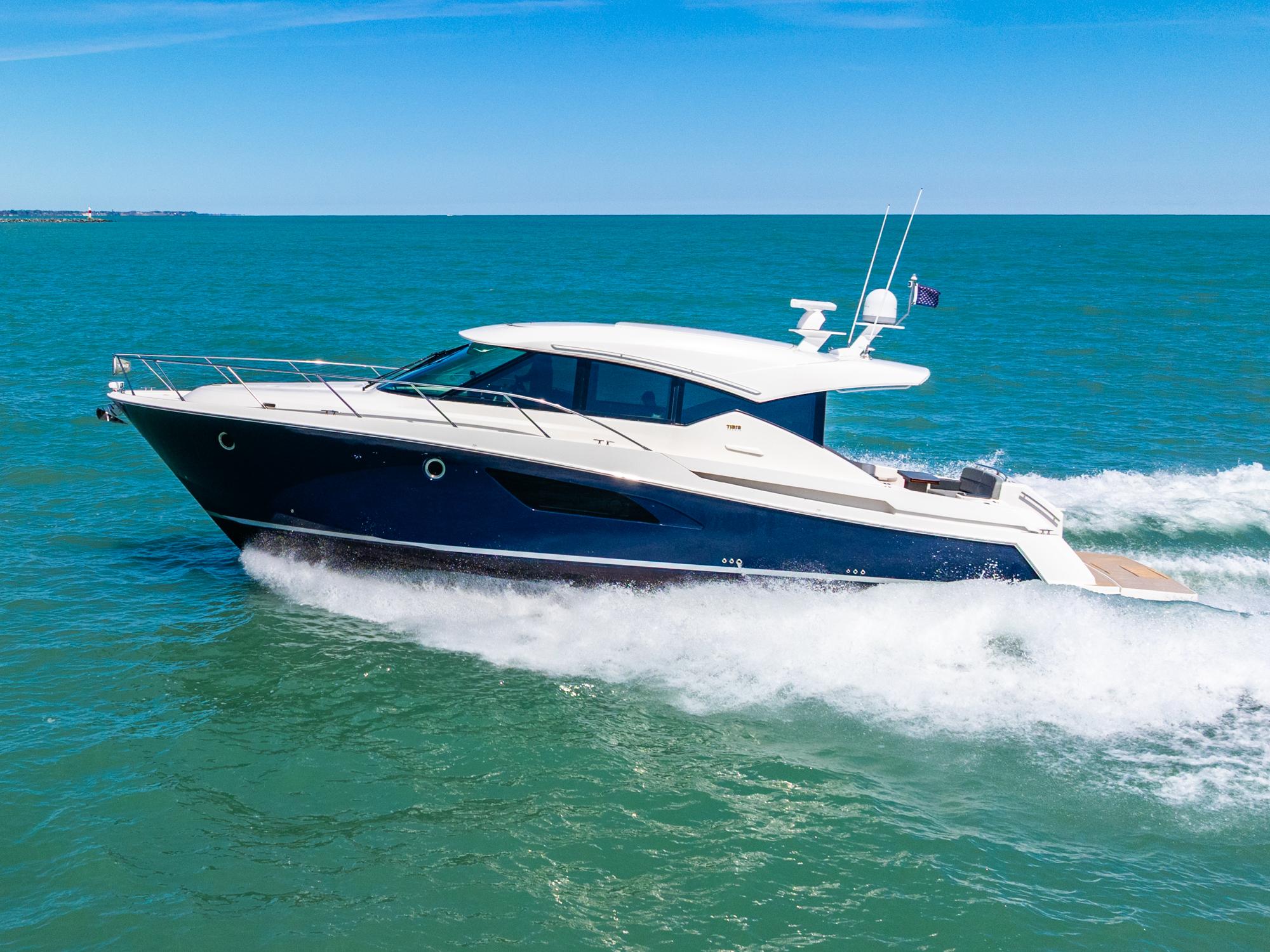 2014 Tiara Yachts 50 Coupe Express Cruiser for sale - YachtWorld