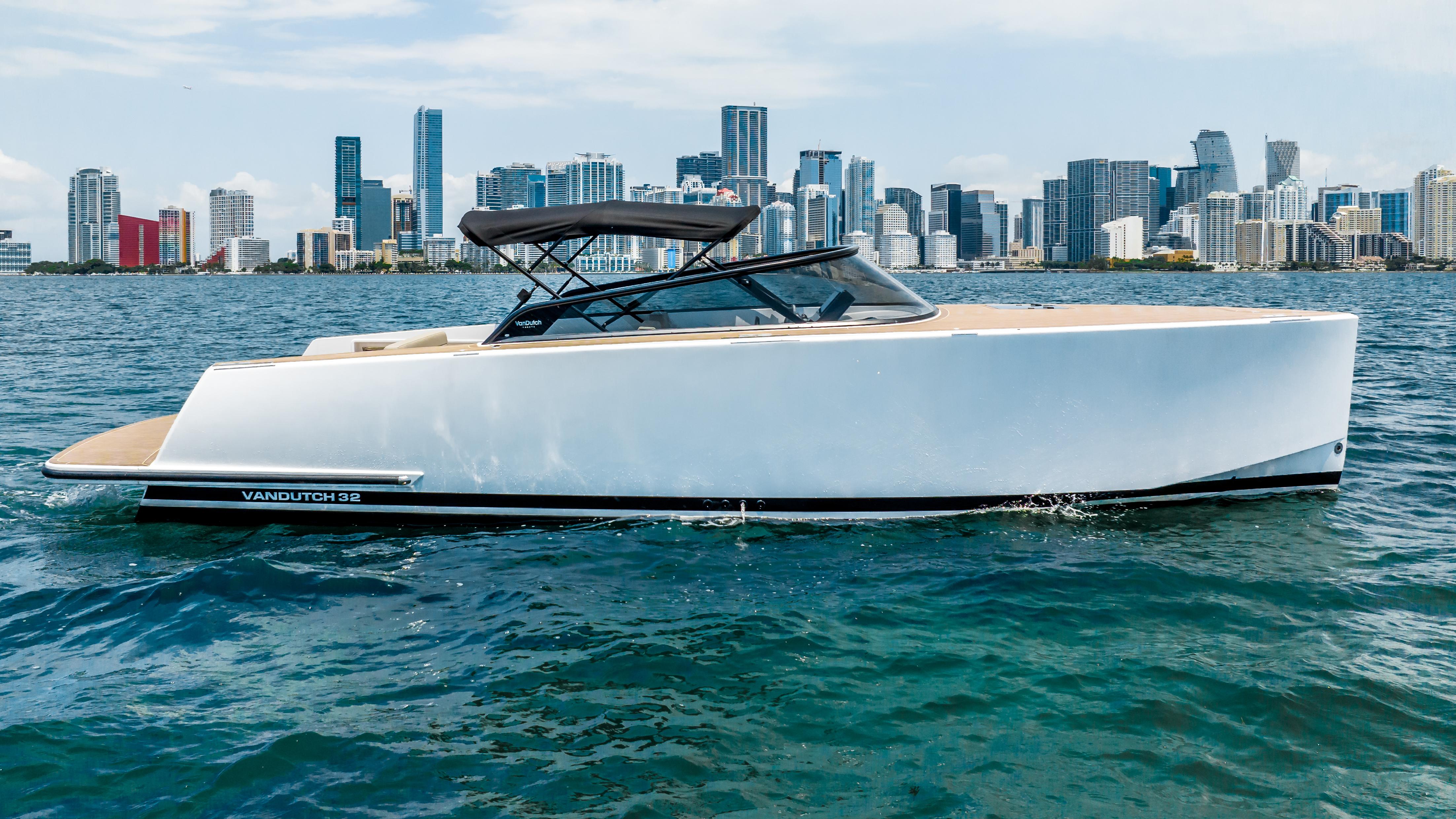 2023 VanDutch 32 Cruiser for sale - YachtWorld