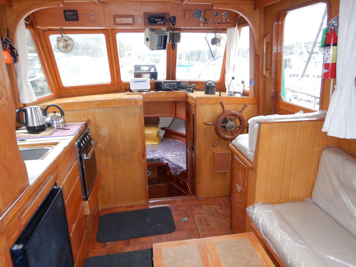 1982 CHB TRI-CABIN Trawler for sale - YachtWorld