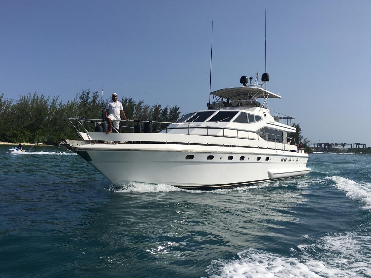 Azimut 60 | 1989 | 60ft | Boatshop24