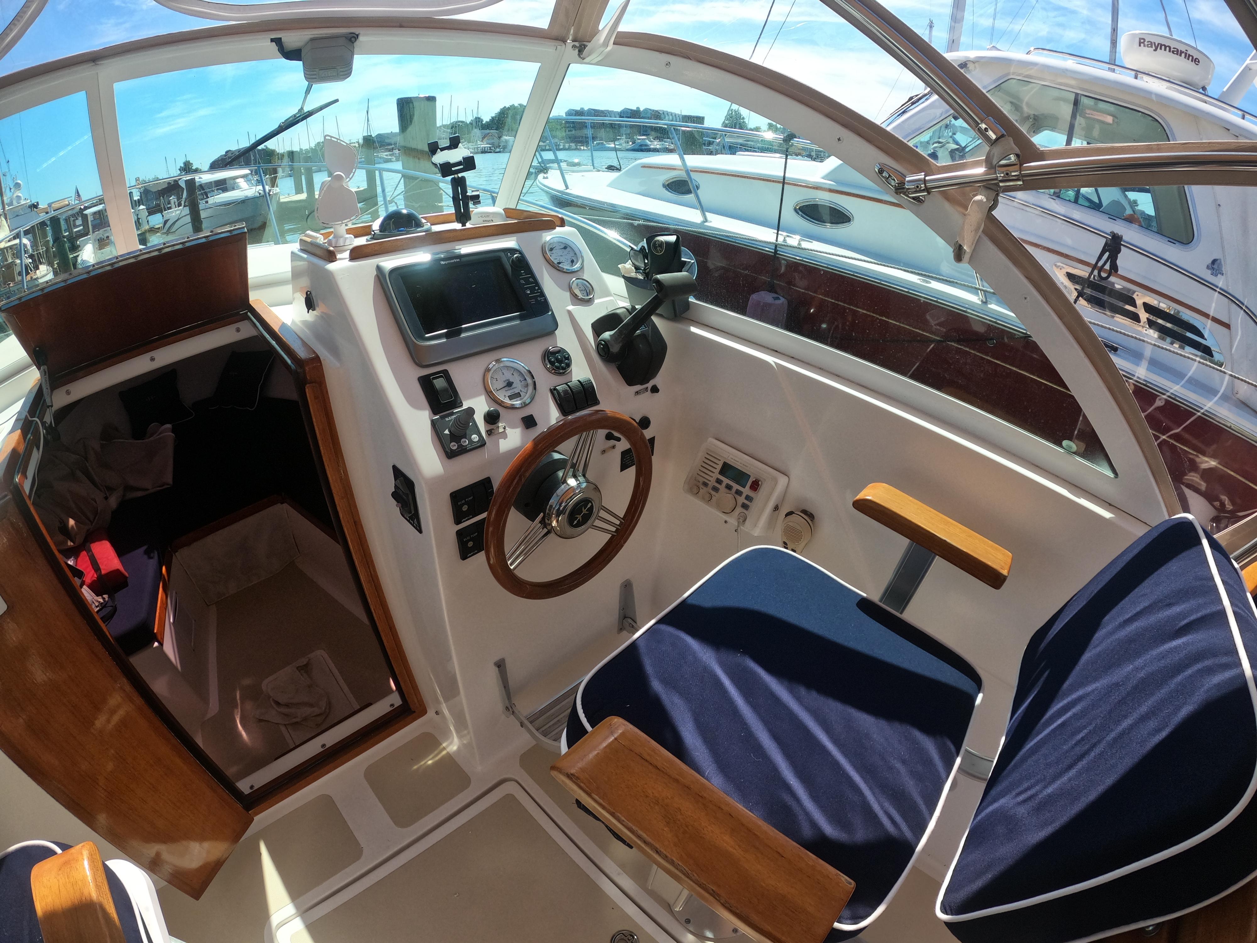 2005 Hunt Yachts Surfhunter 25 Saltwater Fishing for sale - YachtWorld