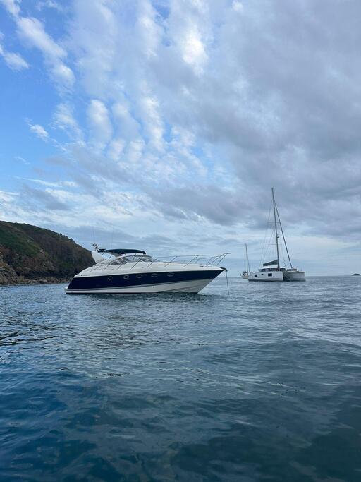 2004 Fairline Targa 43 Motor Yachts for sale - YachtWorld