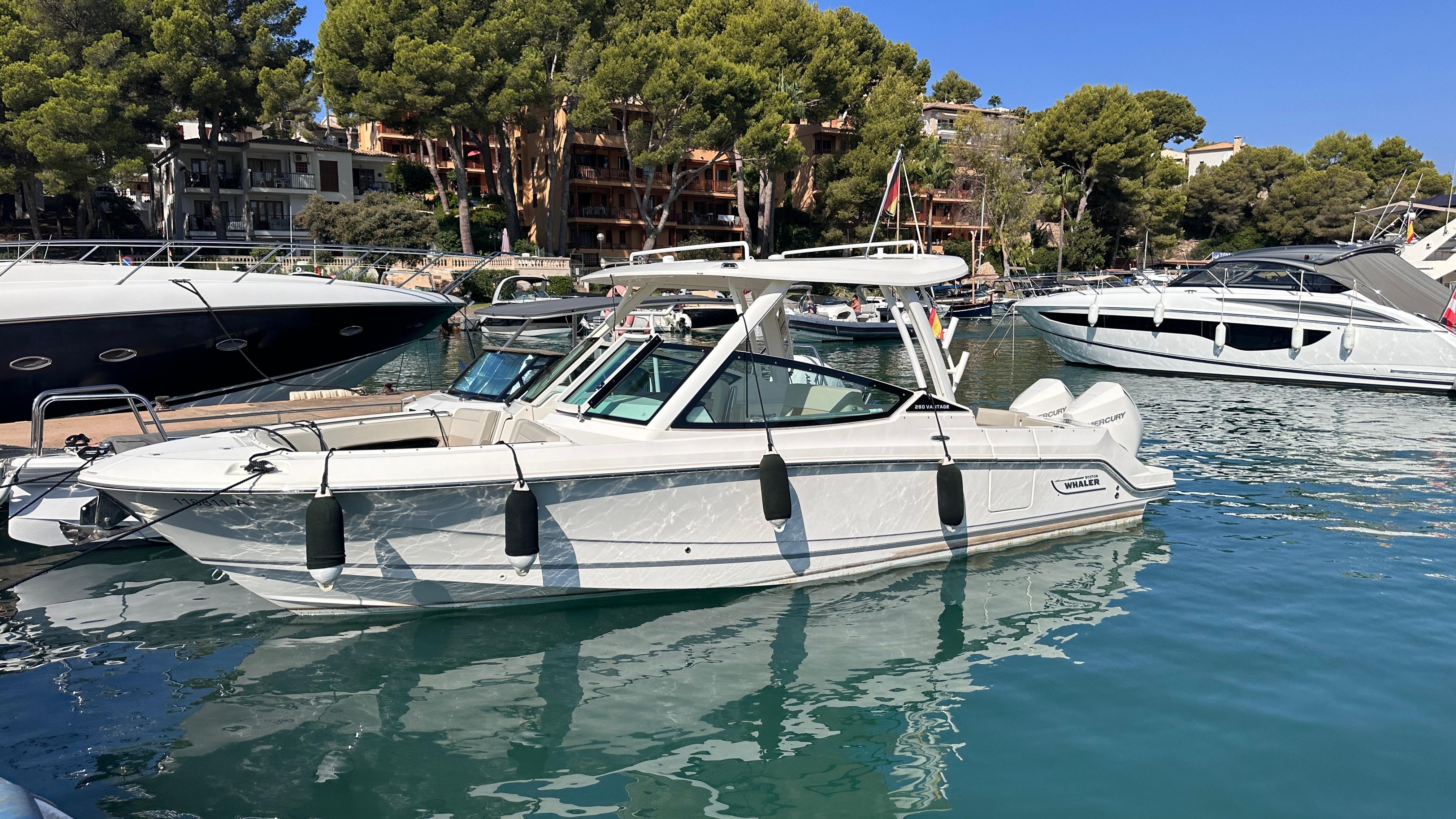 Used 2022 Boston Whaler 280 Vantage - Islas Baleares | TopBoats