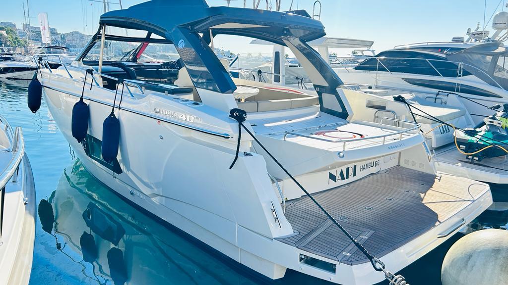 2016 Absolute 40 STL Sports Cruiser for sale - YachtWorld