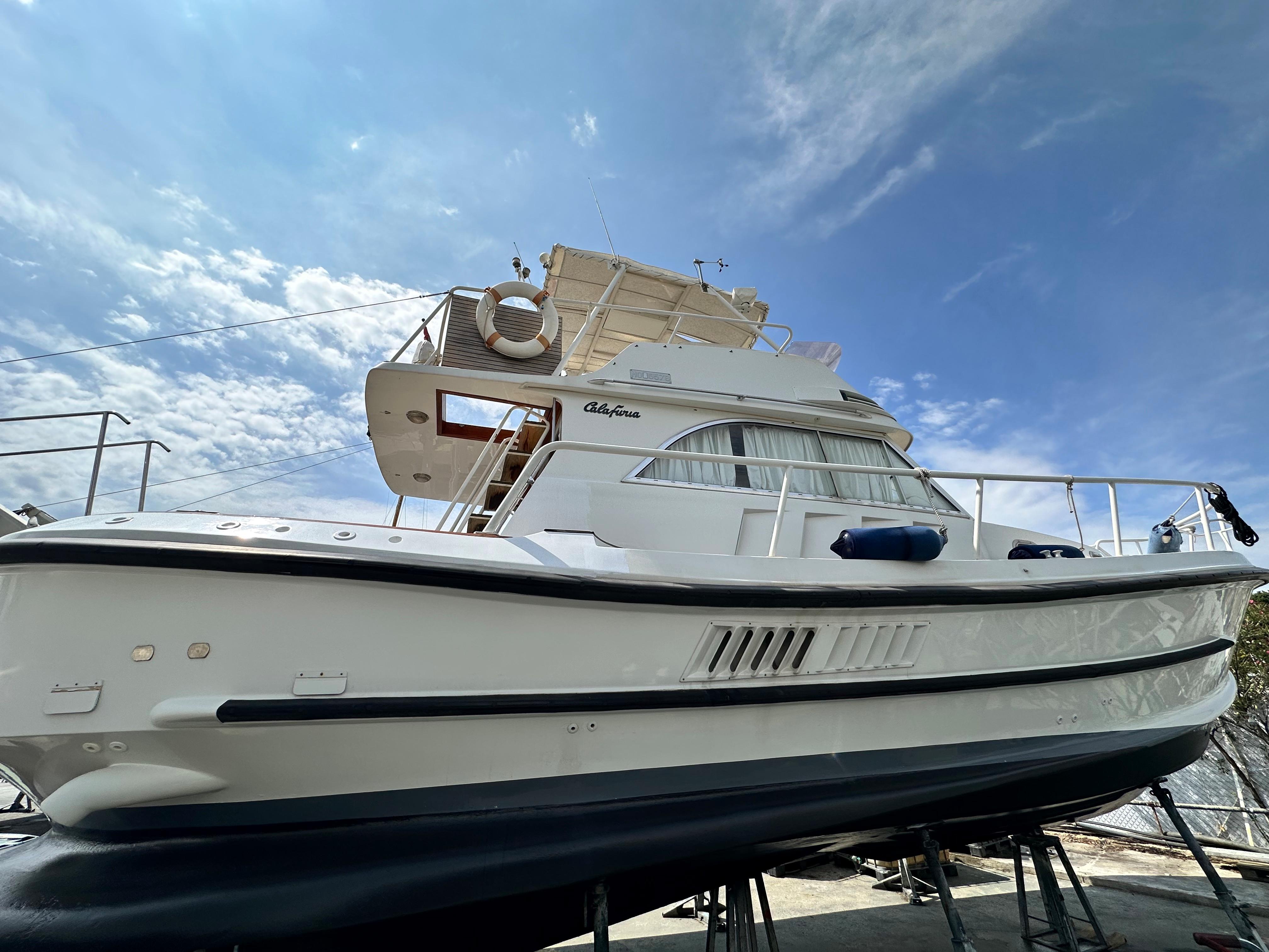 Vincenzo Catarsi CALAFURIA 41 12m 1989, Flybridge Boote - Alpes ...