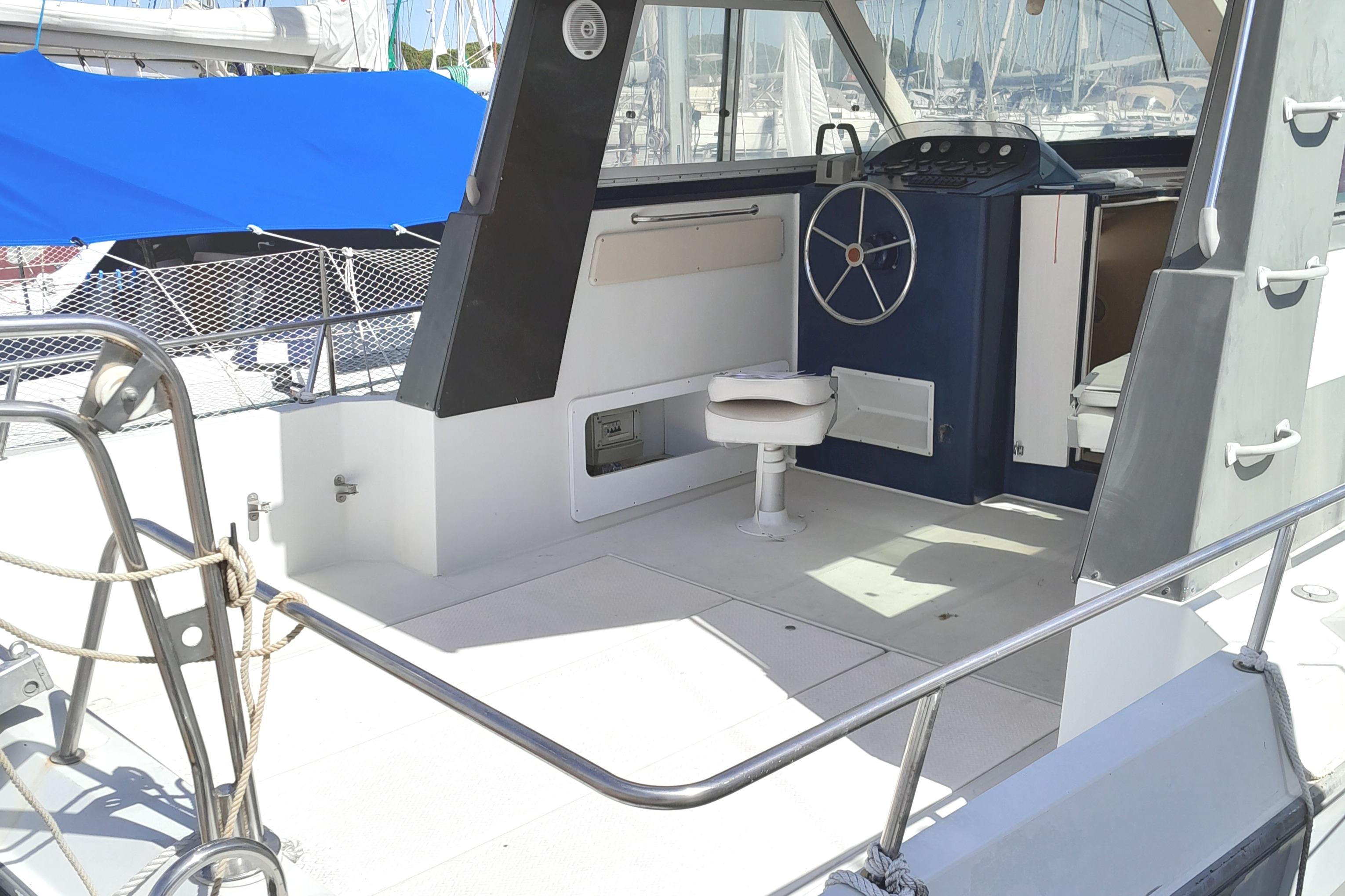 Tweedehands 1979 Yachting France arcoa - Gard ( 30 ) | TopBoats Tweedehands 1979 Yachting France arcoa - Gard ( 30 ) | TopBoats