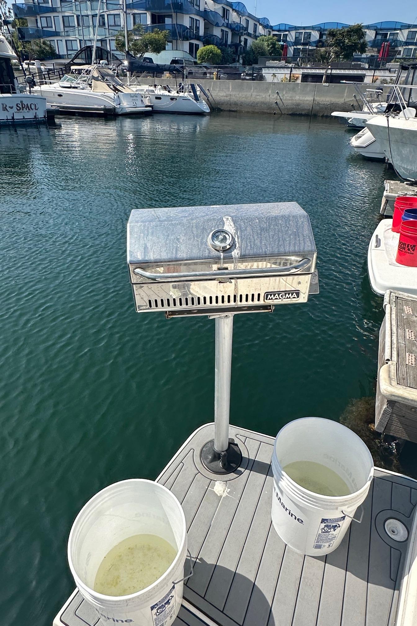 2004 Rinker Fiesta Vee 312 Cruiser for sale - YachtWorld