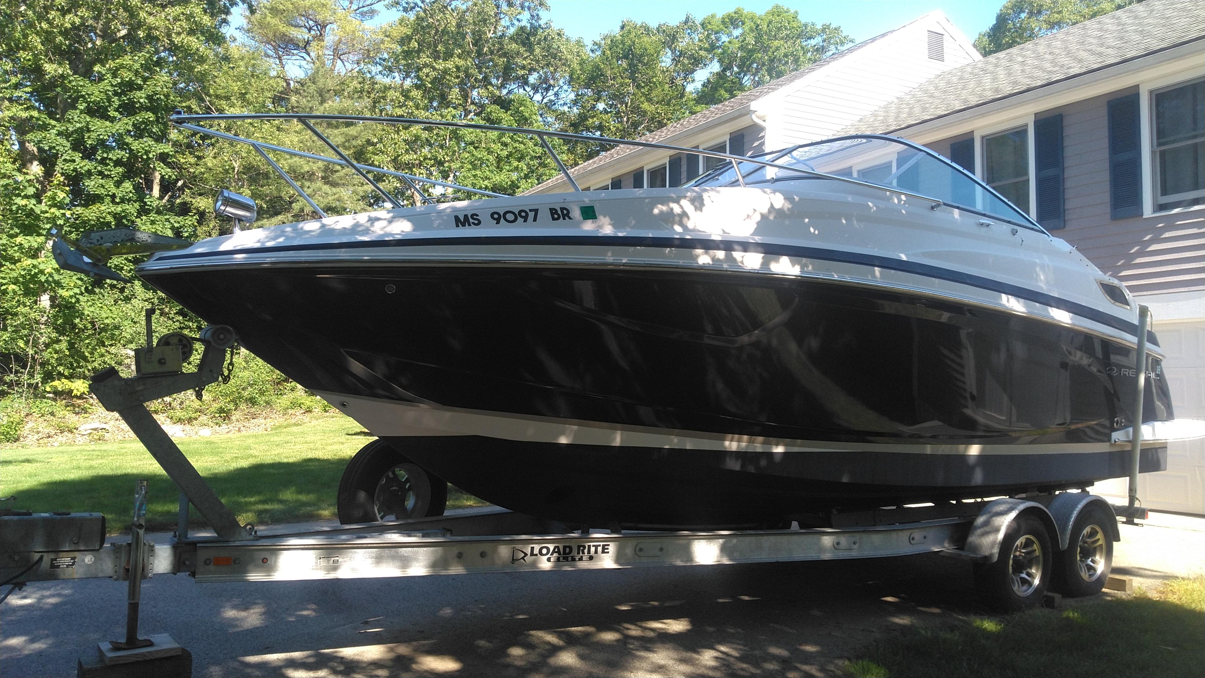 2014 Regal 28 Express Express Cruiser for sale - YachtWorld