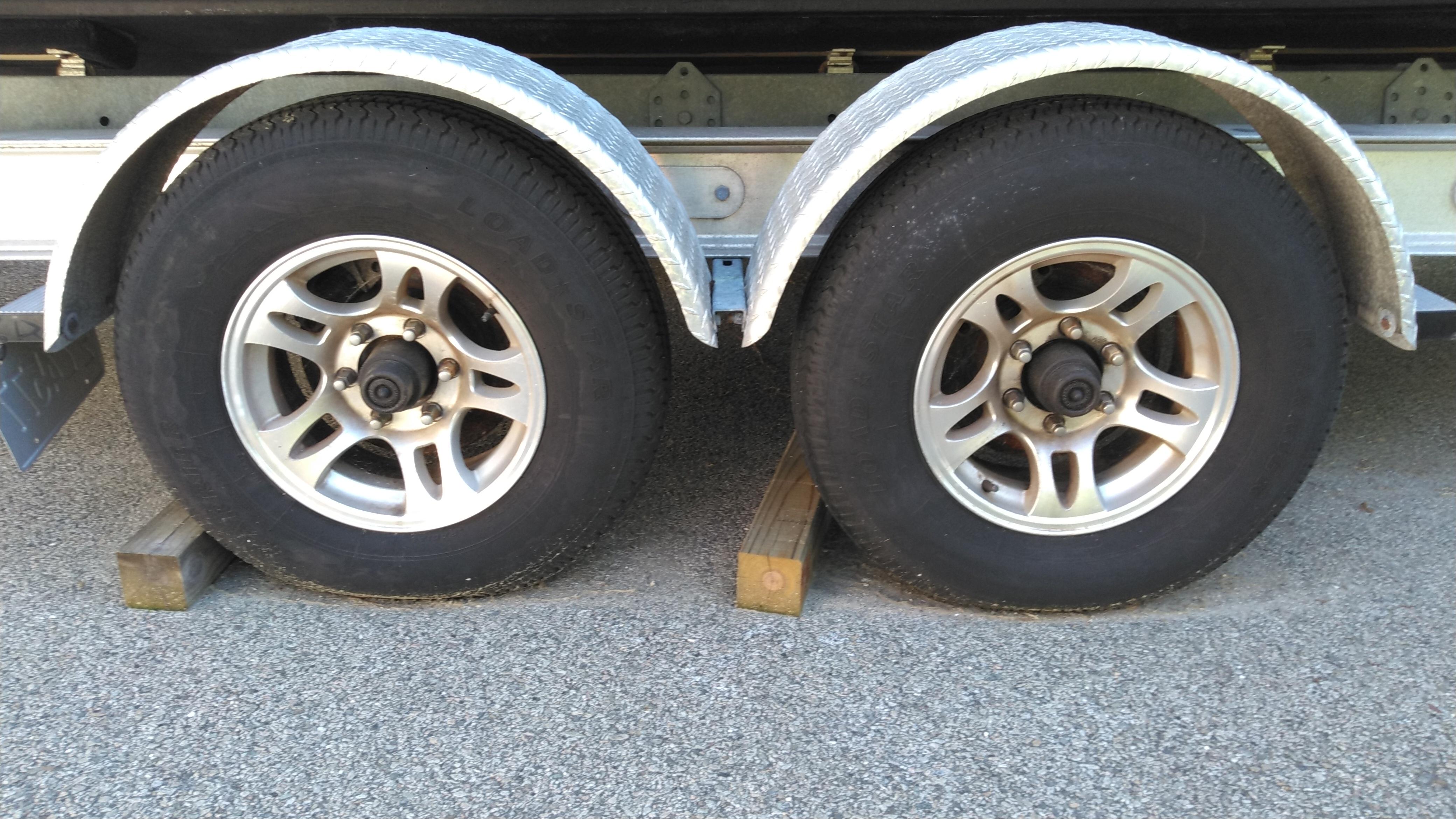 2014 Regal 28 Express Express Cruiser for sale - YachtWorld