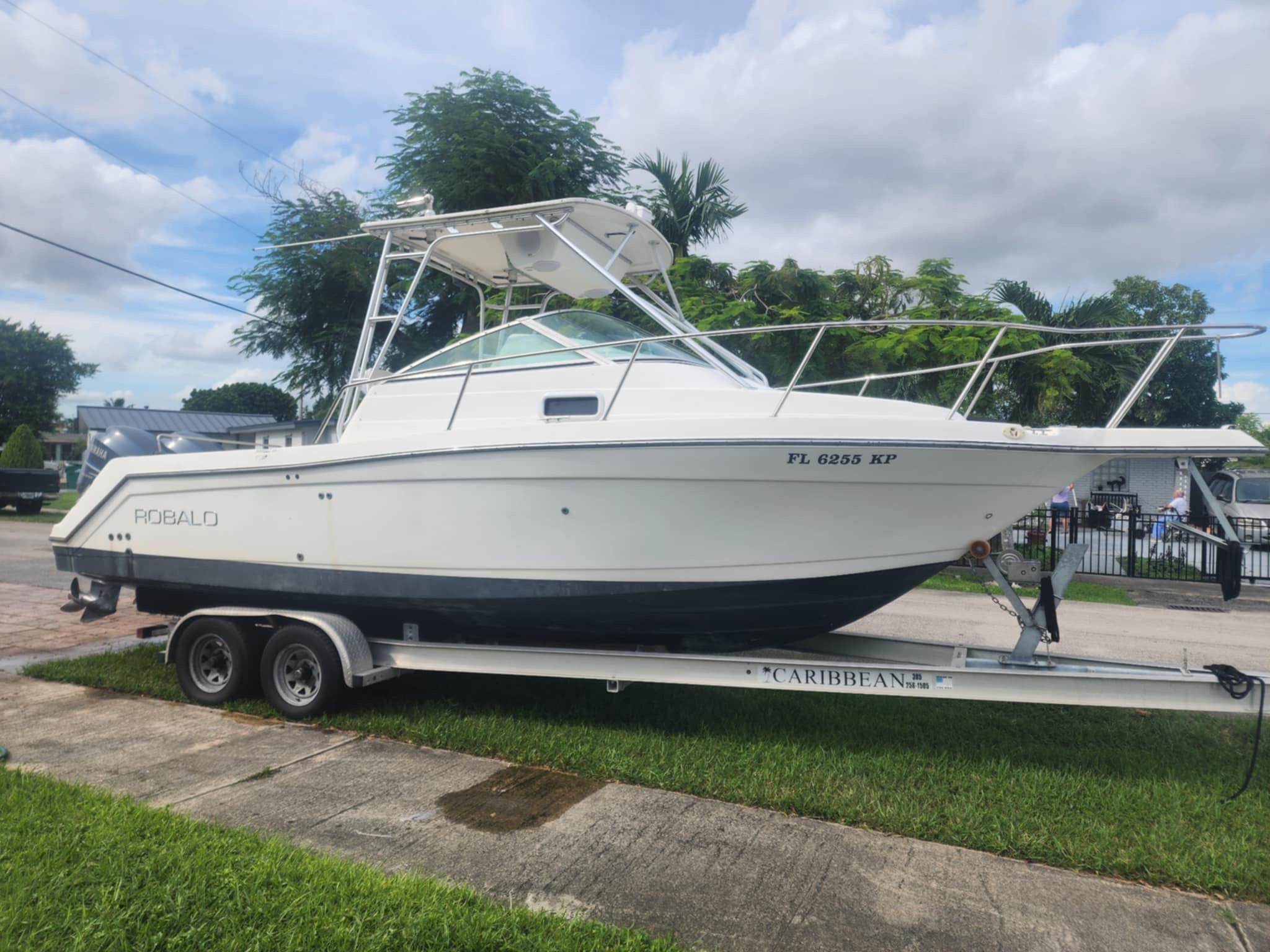 Robalo Cuddy Cabin R 265 Walk Around boats for sale | YachtWorld