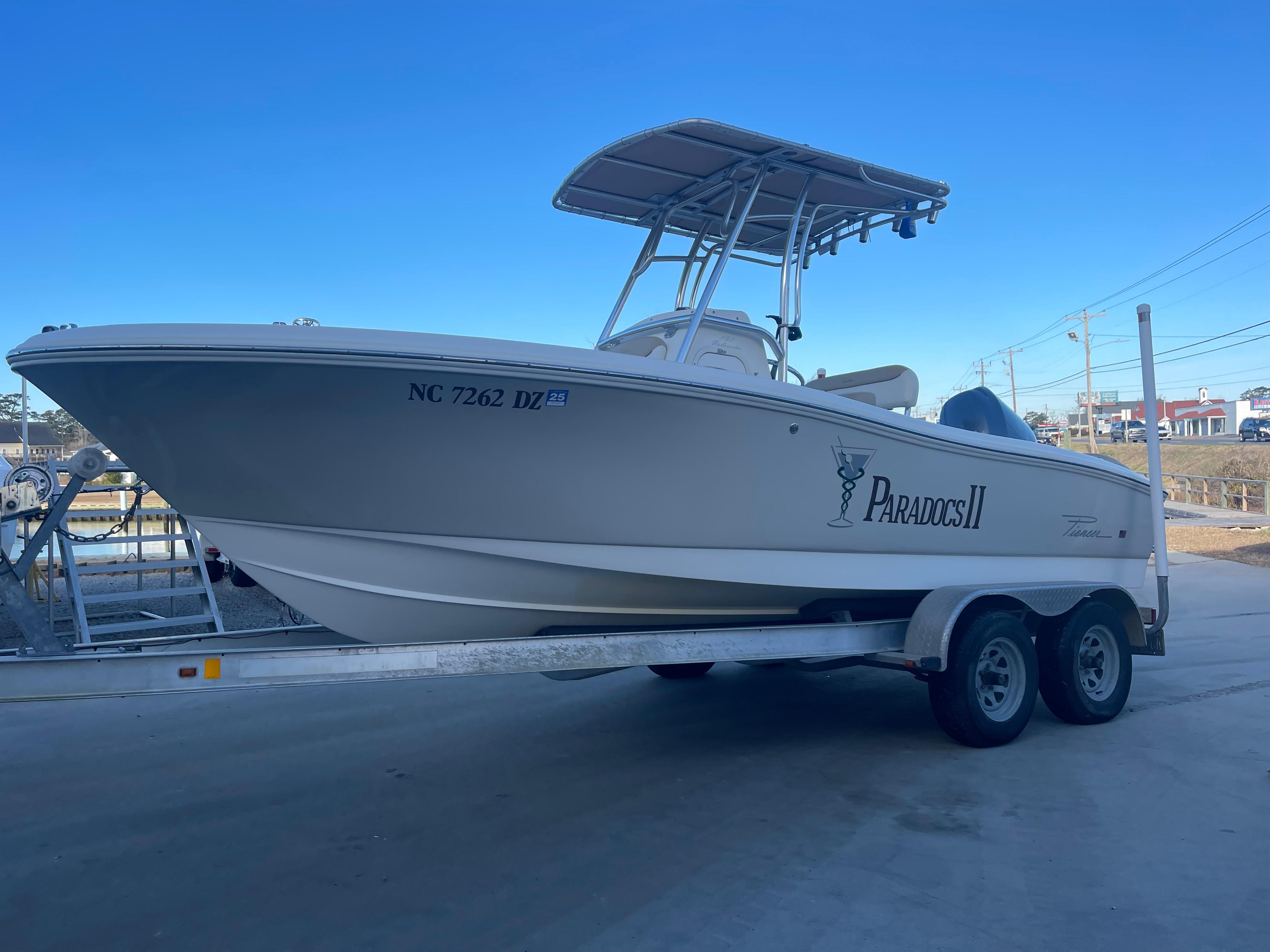 2014 Pioneer 197 Islander Center Console Boote Kaufen - YachtWorld