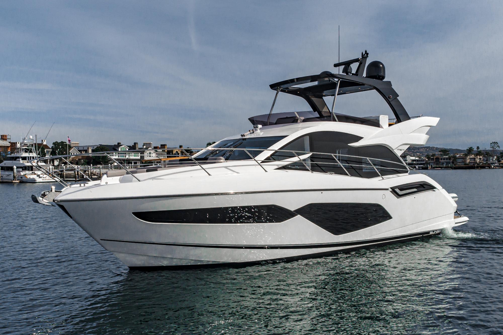 2022 Sunseeker Manhattan 55 Flybridge for sale - YachtWorld