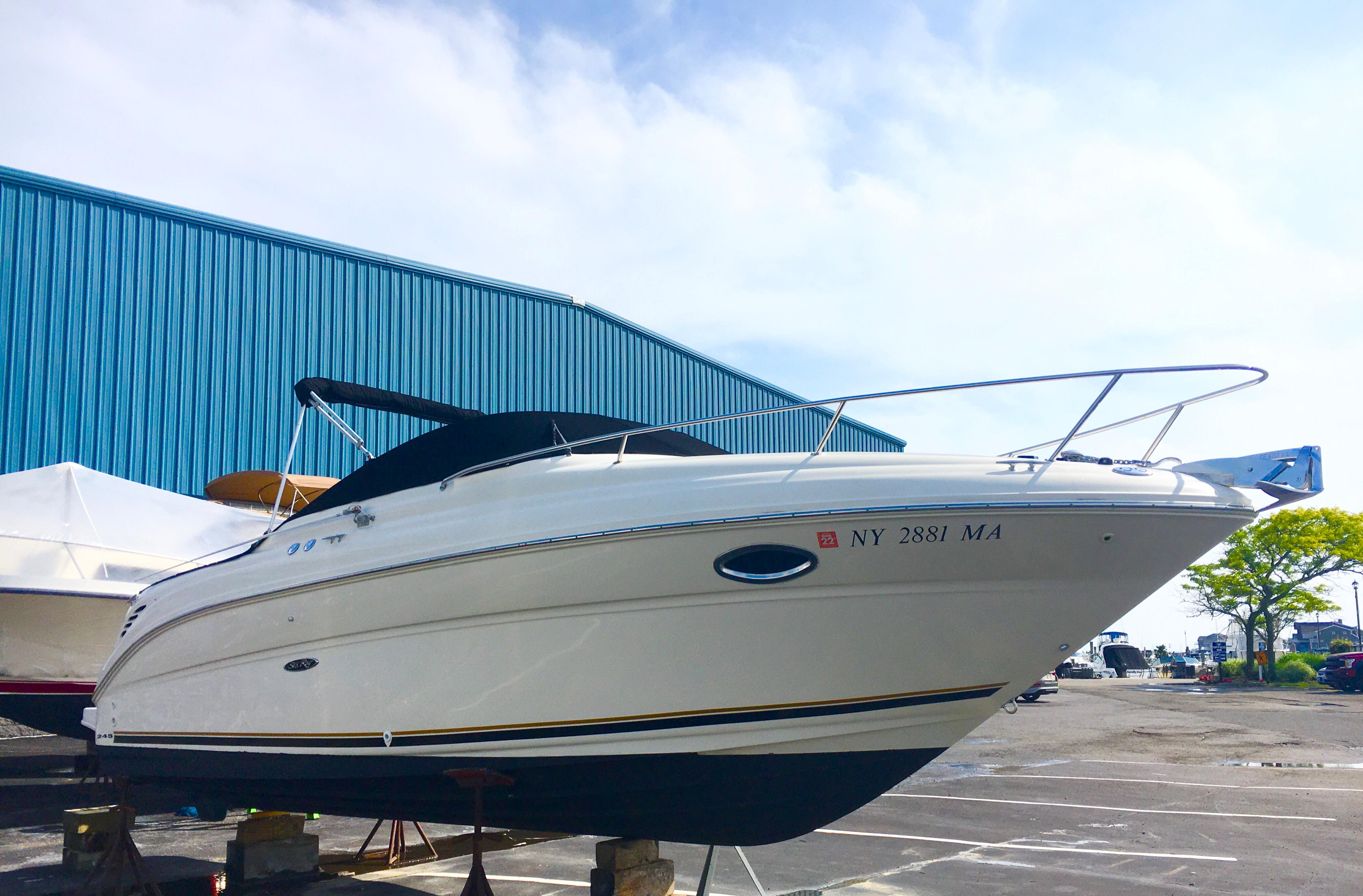 2004 Sea Ray 245 Weekender Cruiser for sale - YachtWorld