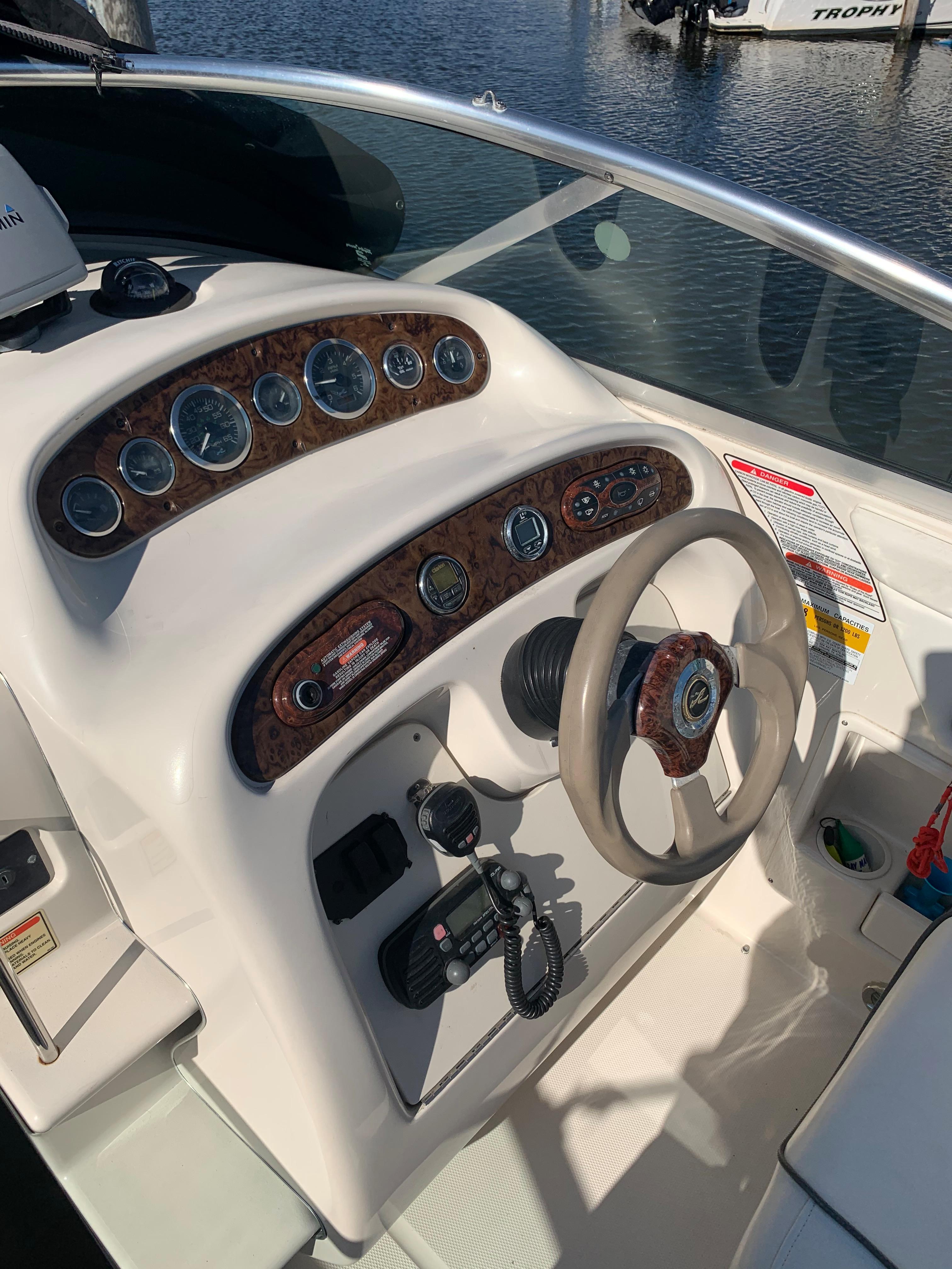 2004 Sea Ray 245 Weekender Cruiser for sale - YachtWorld