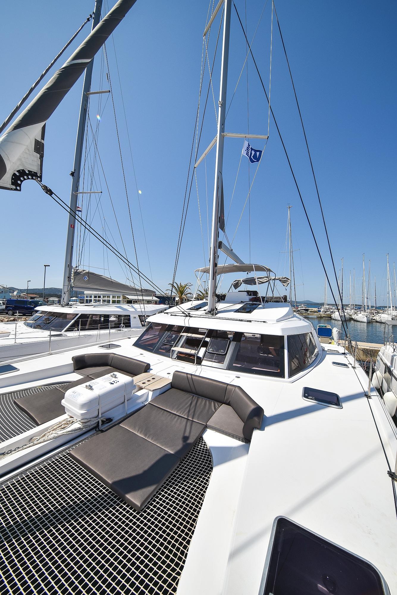 2018 Nautitech OPEN 46 FLY Catamaran for sale - YachtWorld