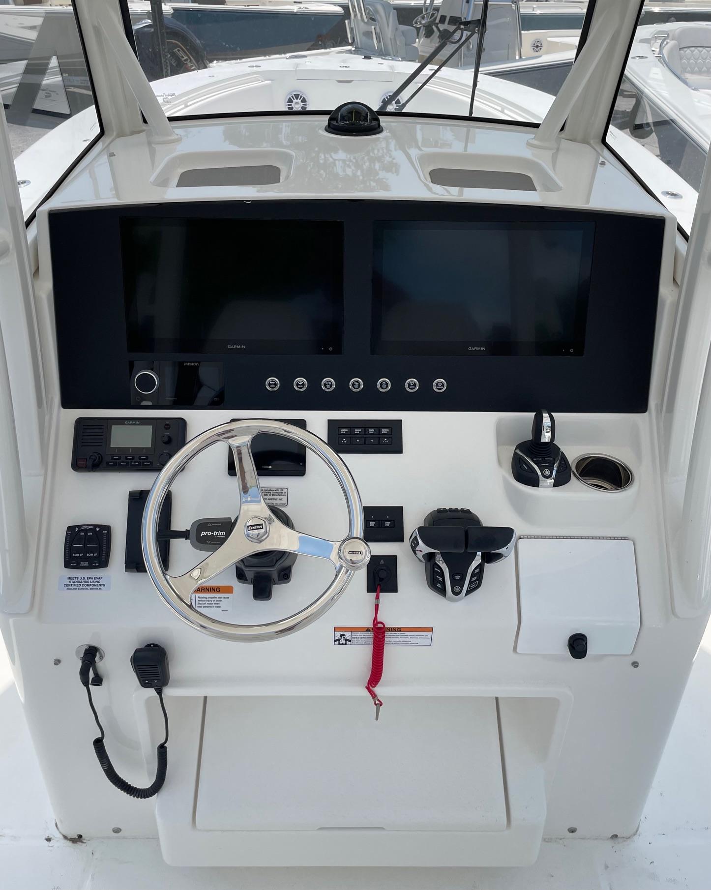 2024 Regulator 30XO Center Console for sale - YachtWorld