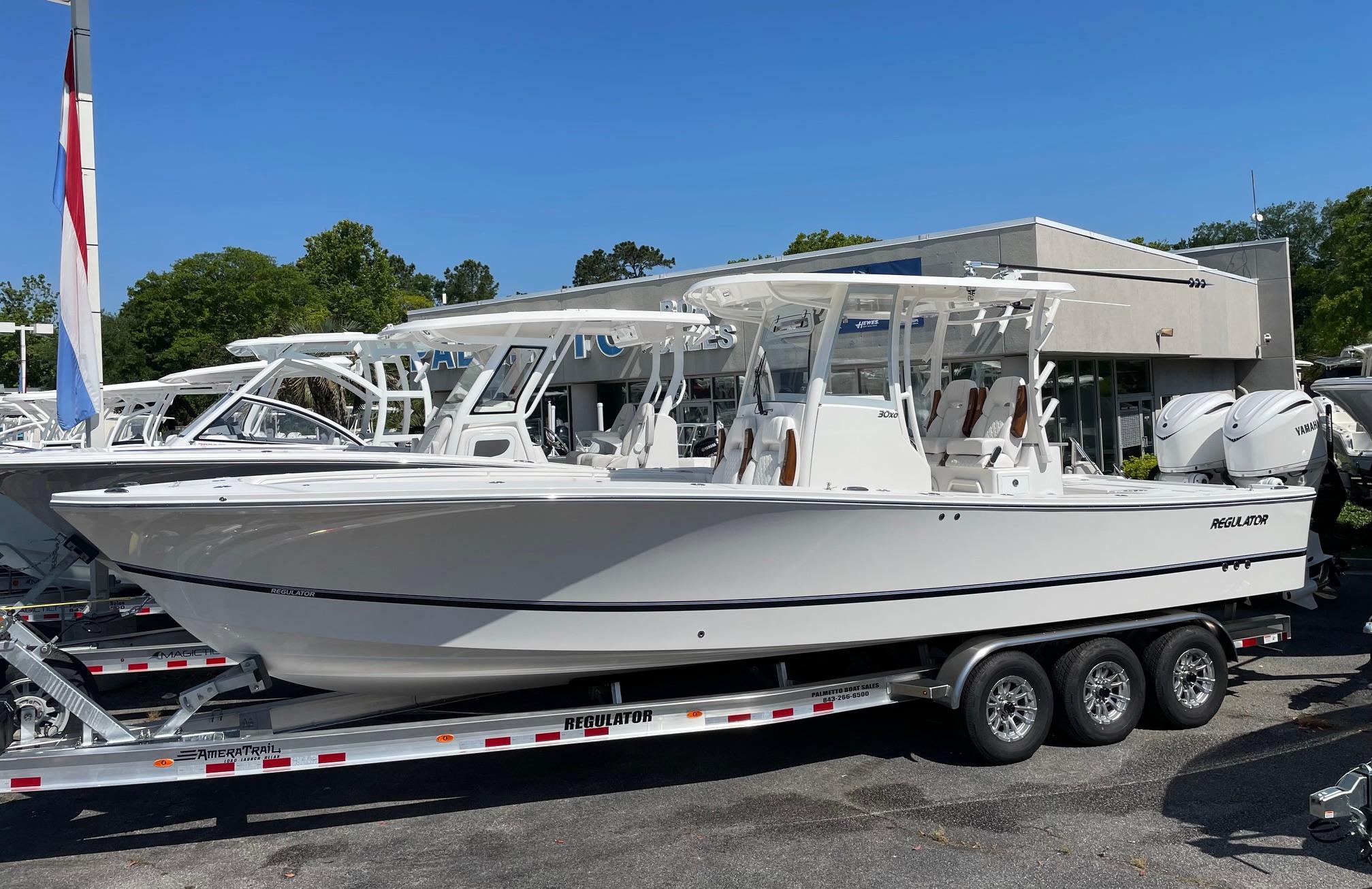 2024 Regulator 30XO Centre Console for sale - YachtWorld