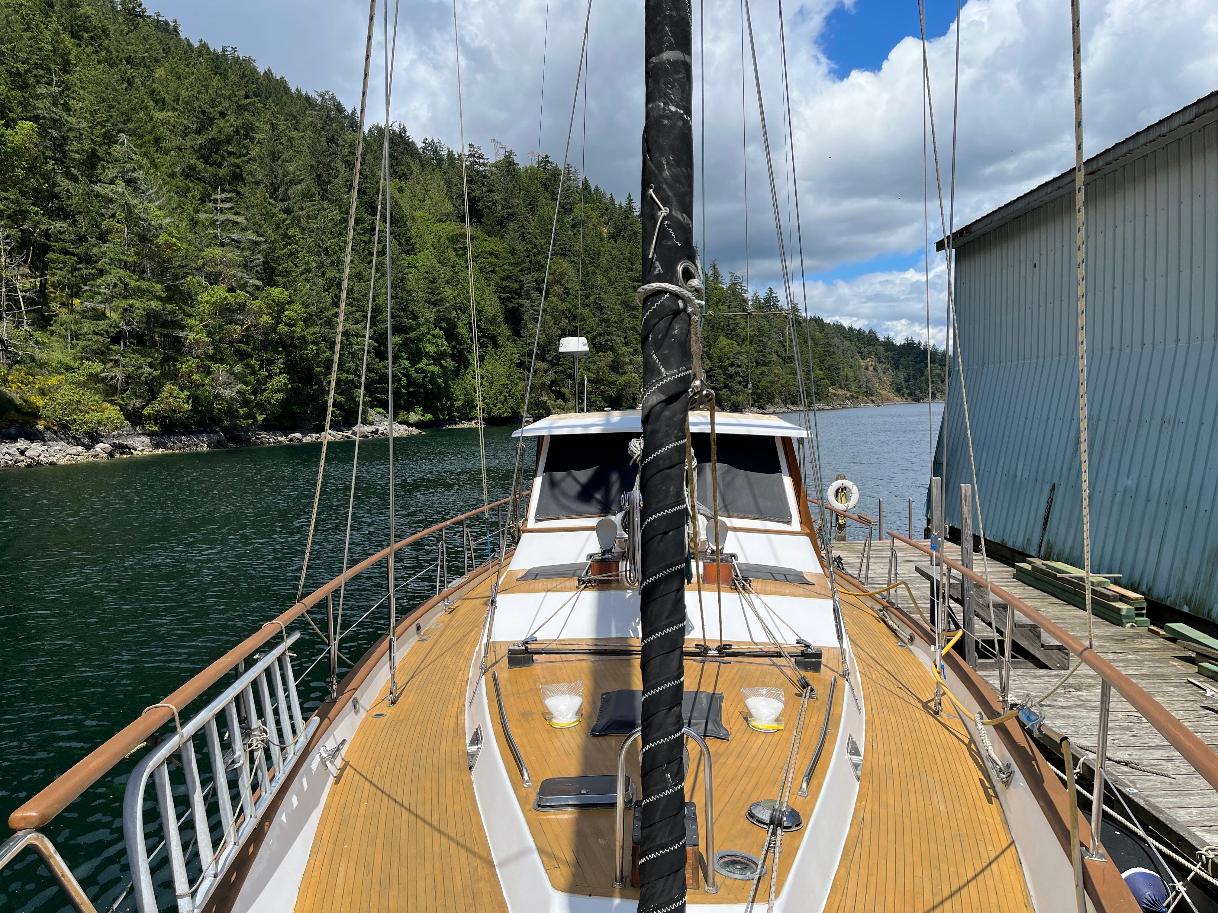 1990 Antigua 58 Pilothouse Cutter for sale - YachtWorld