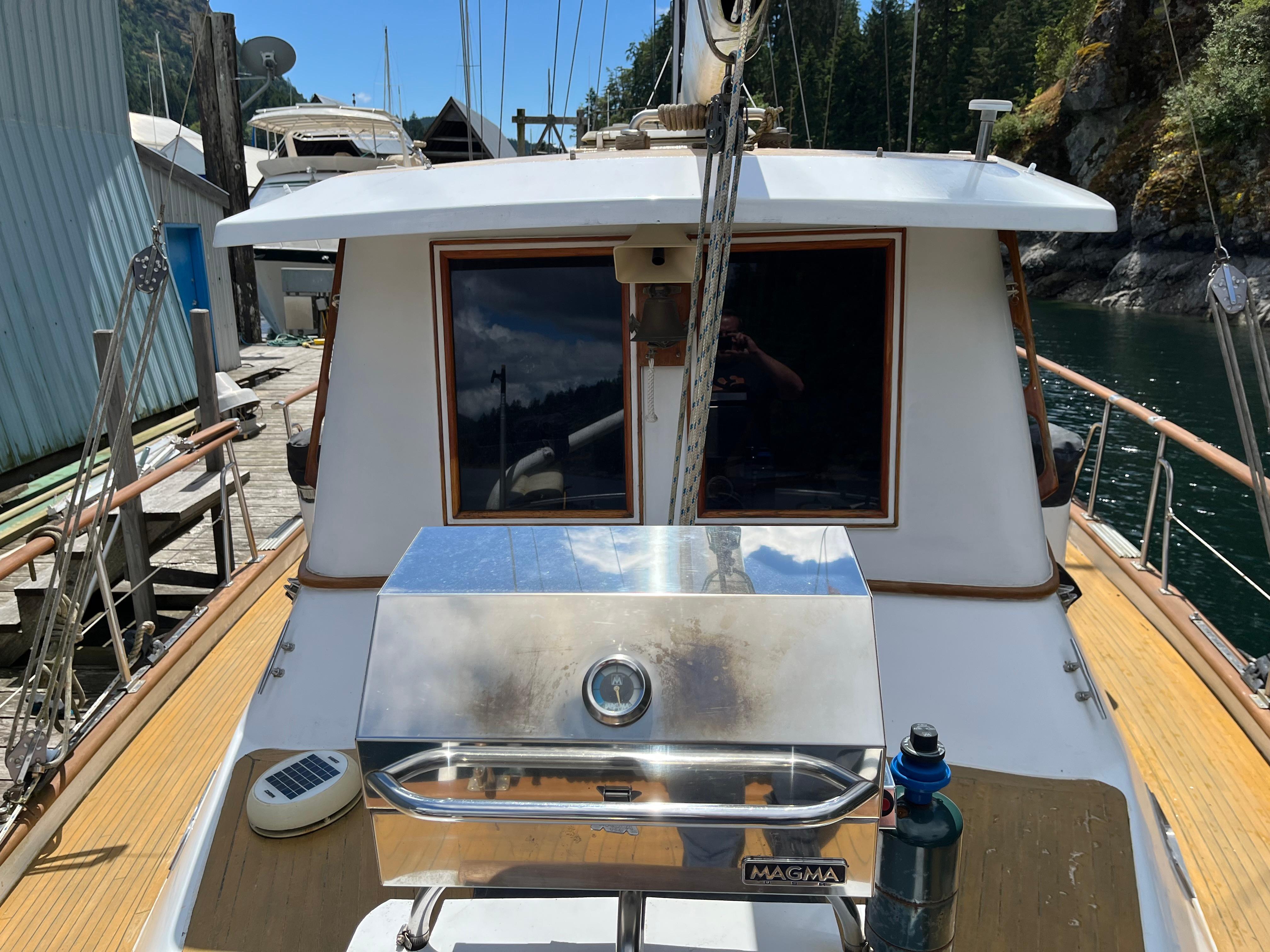1990 Antigua 58 Pilothouse Cutter for sale - YachtWorld