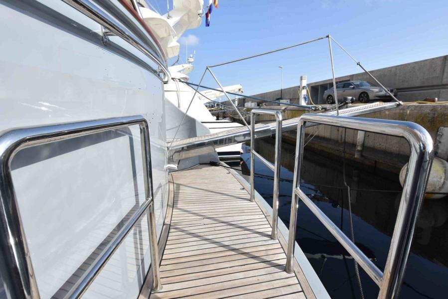 2009 Explorer 64' Trawler Grand Alaskan Motor Yachts for sale - YachtWorld