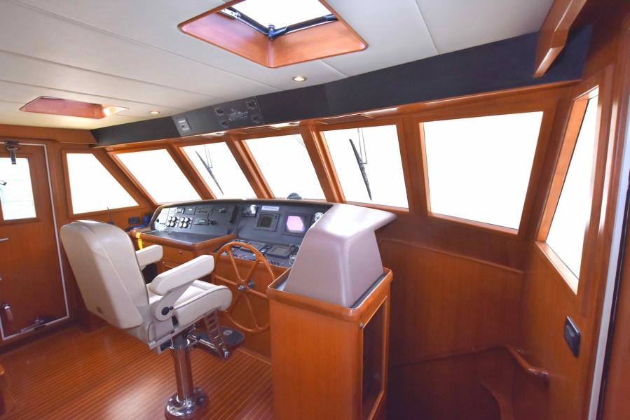 2009 Explorer 64' Trawler Grand Alaskan Motor Yachts for sale - YachtWorld