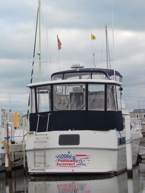 1990 Carver 38 Aft Cabin Motor Yacht - Weber Yachts