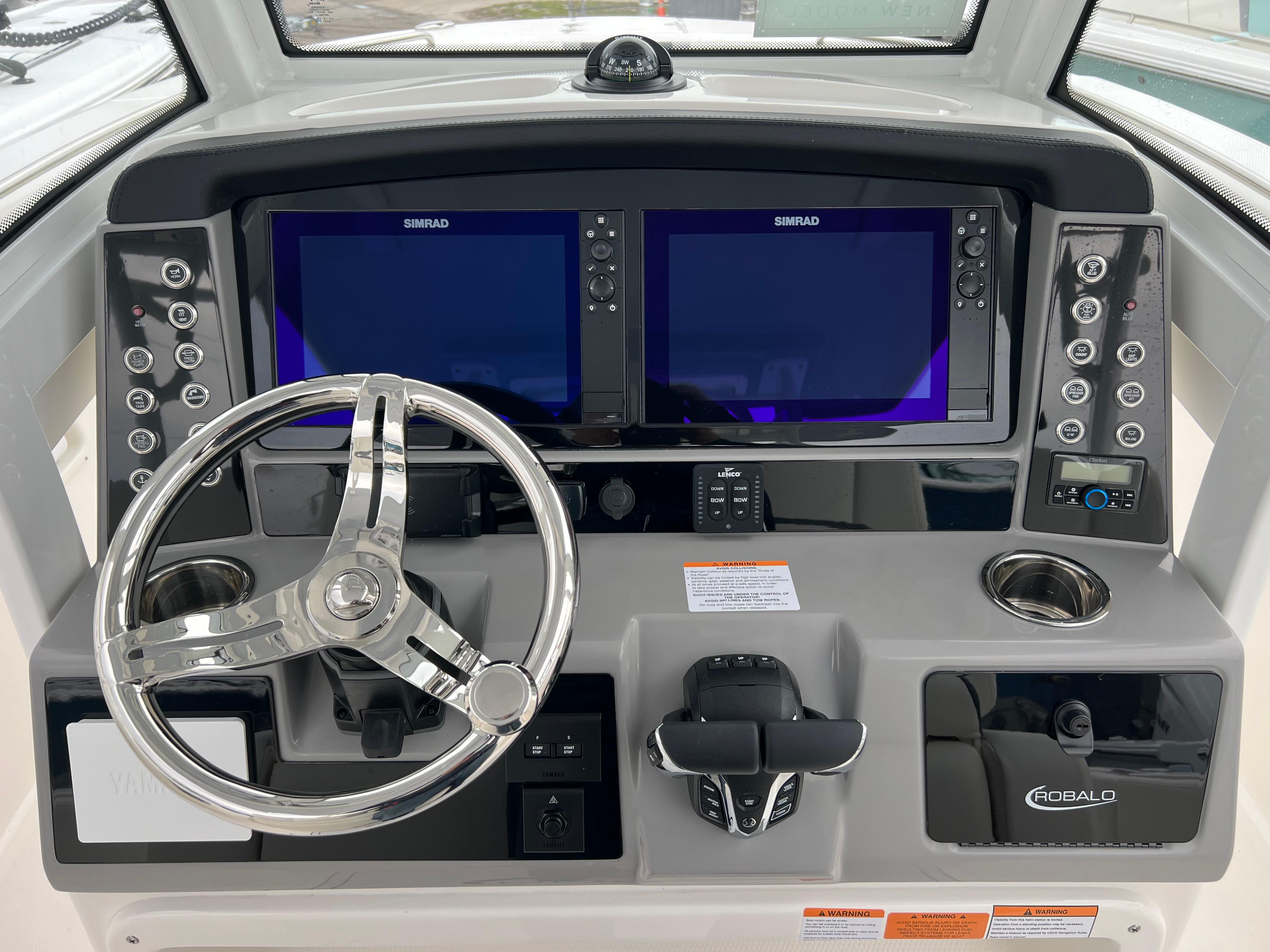 2024 Robalo R270 Center Console for sale - YachtWorld
