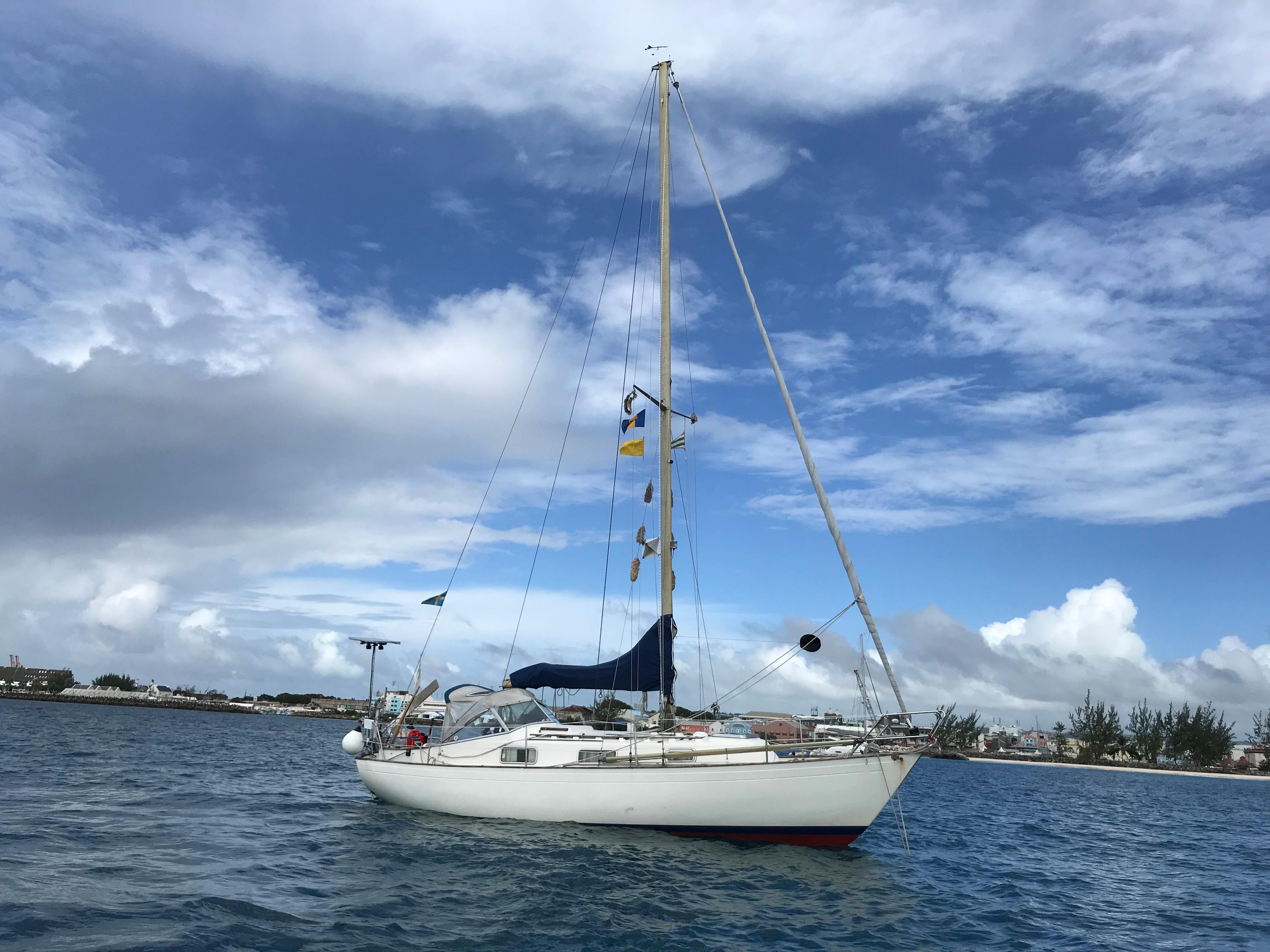 1976 Hallberg-Rassy Monsun 31 Kruisers (zeilen) te koop- YachtWorld