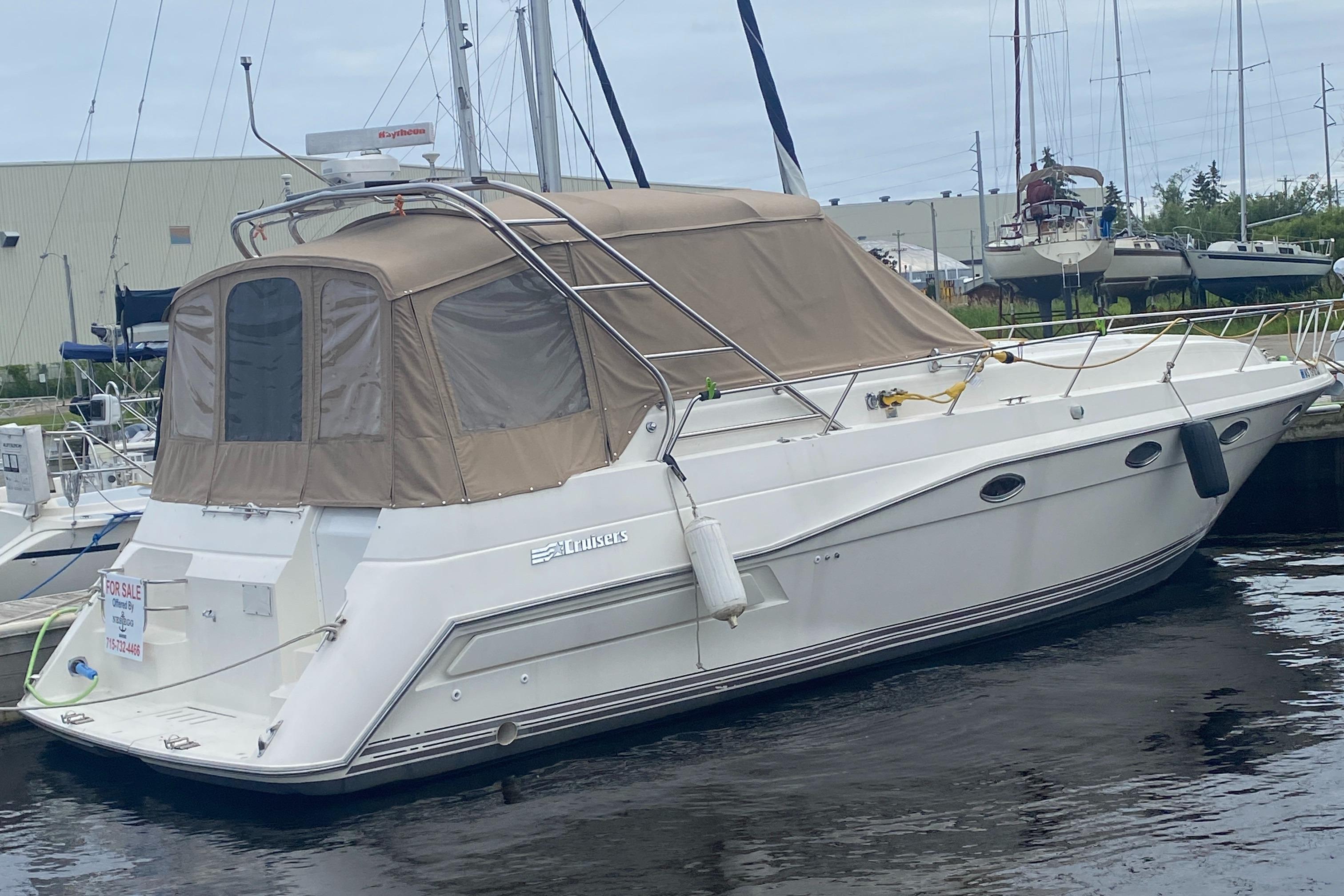 1993 Cruisers 3675 Cruiser for sale - YachtWorld