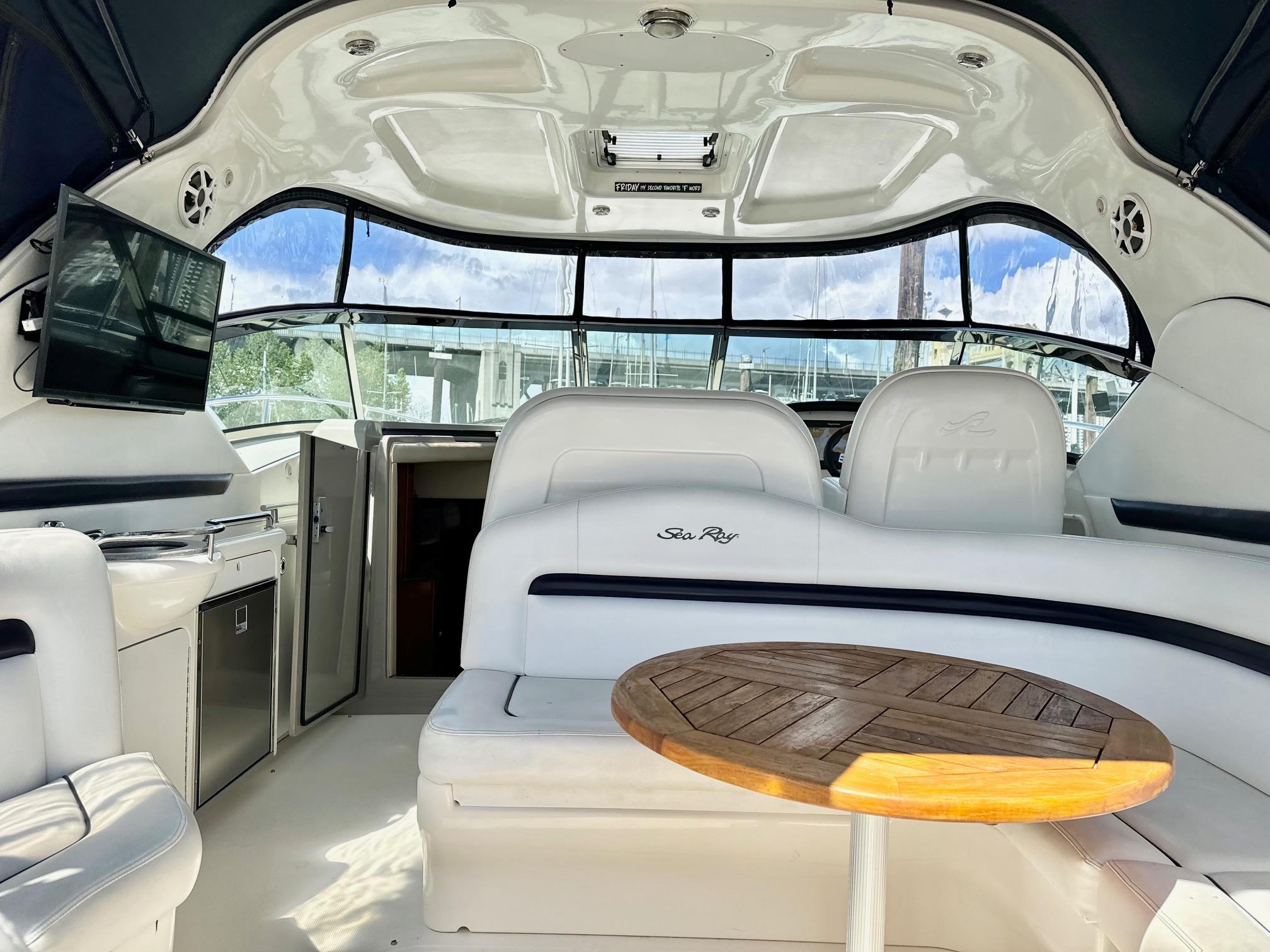 2006 Sea Ray 38 Sundancer Motor Yacht for sale - YachtWorld