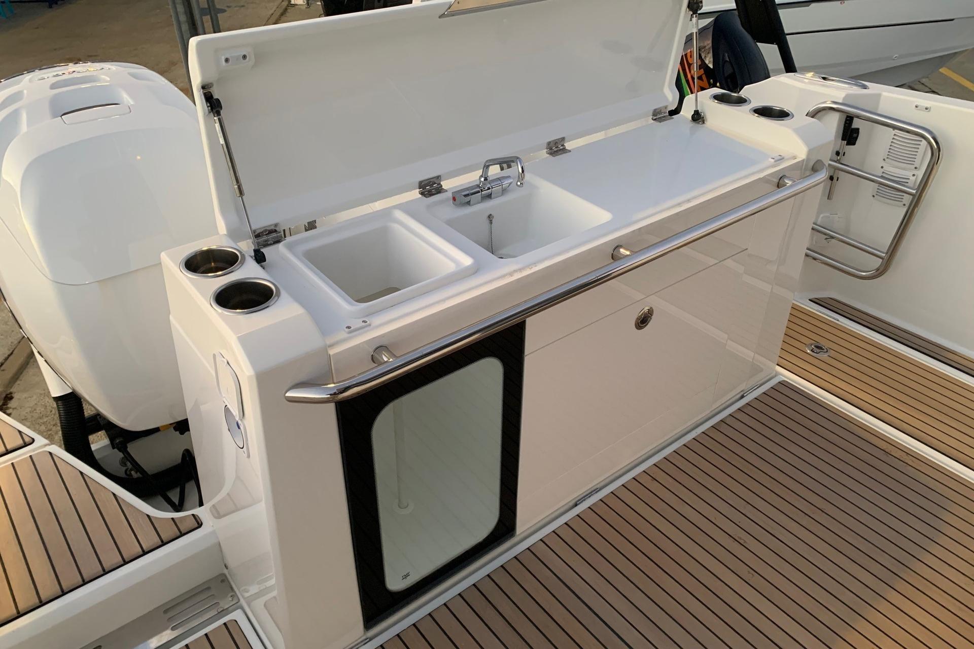 Nuevo 2026 Wellcraft 38 Explorer | TopBarcos.com