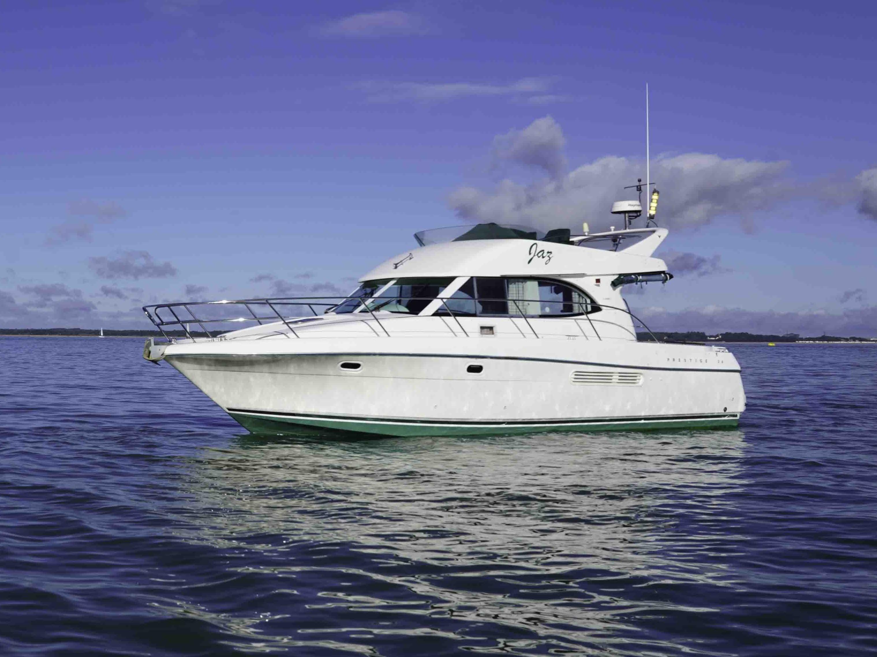 2002 Prestige 36 Cruiser for sale - YachtWorld