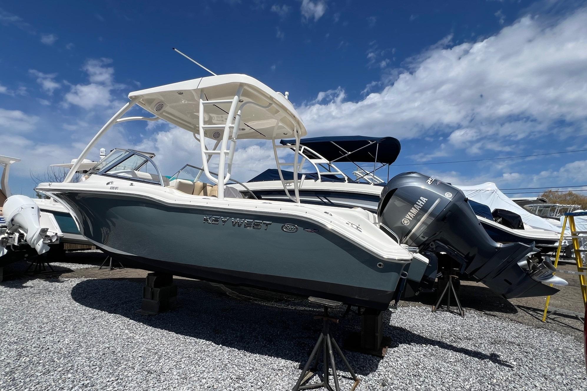 2019 Key West 239 DFS Dual Console for sale - YachtWorld
